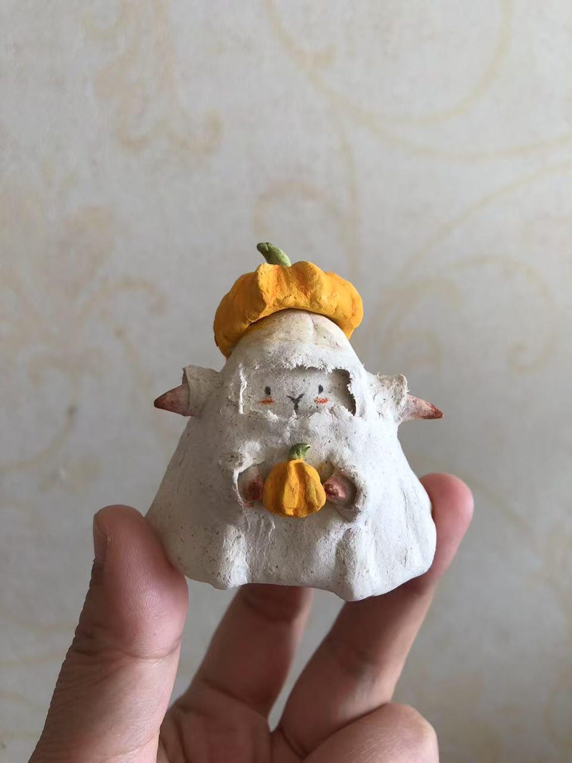 Pumpbaa1 | Puff Lamb Hold Little Round Pumpkin | Handmade Clay Figurine ...