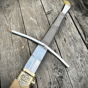 Handmade Carbon Steel Medieval Long Sword With Custom Made Scabbard ...