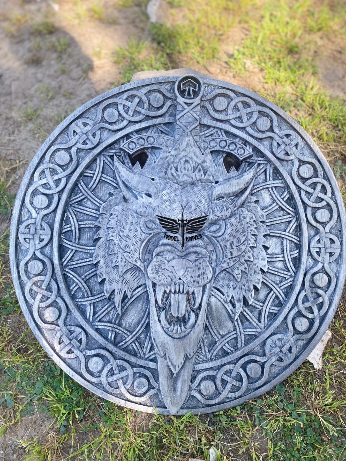 Legendary Norse Wolf Head Engraved Shield & Axe Set Hand Forged Carbon ...