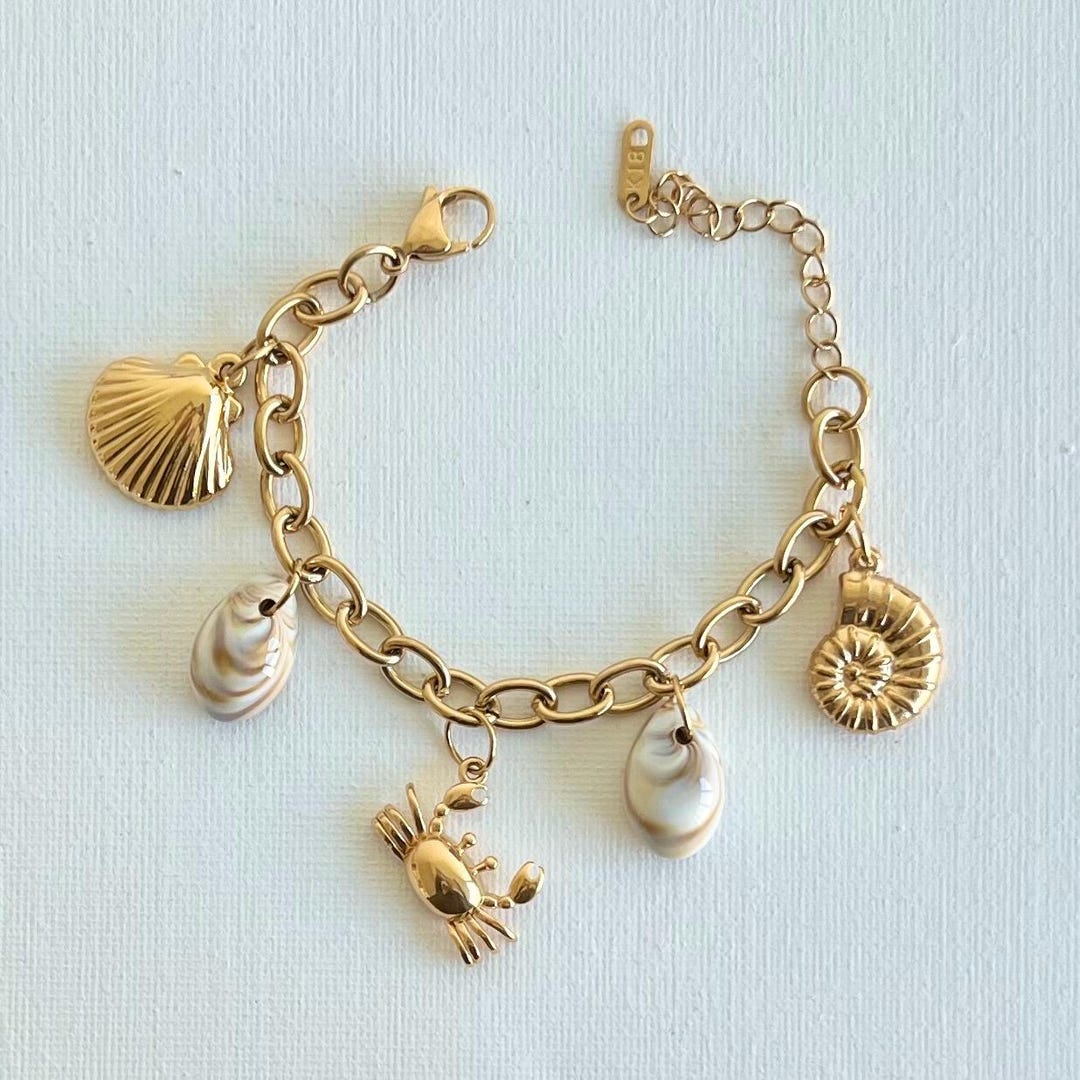OCEAN SEA SHELL Charm Bracelet. 18k Pvd Gold Plated Chain. Shell, Crab ...