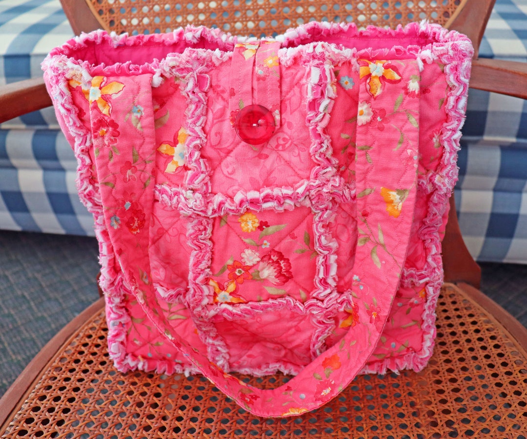 Pink Floral Rag Tote. Rag Quilt Tote. Flower Bag. Gift for Mom. Craft ...