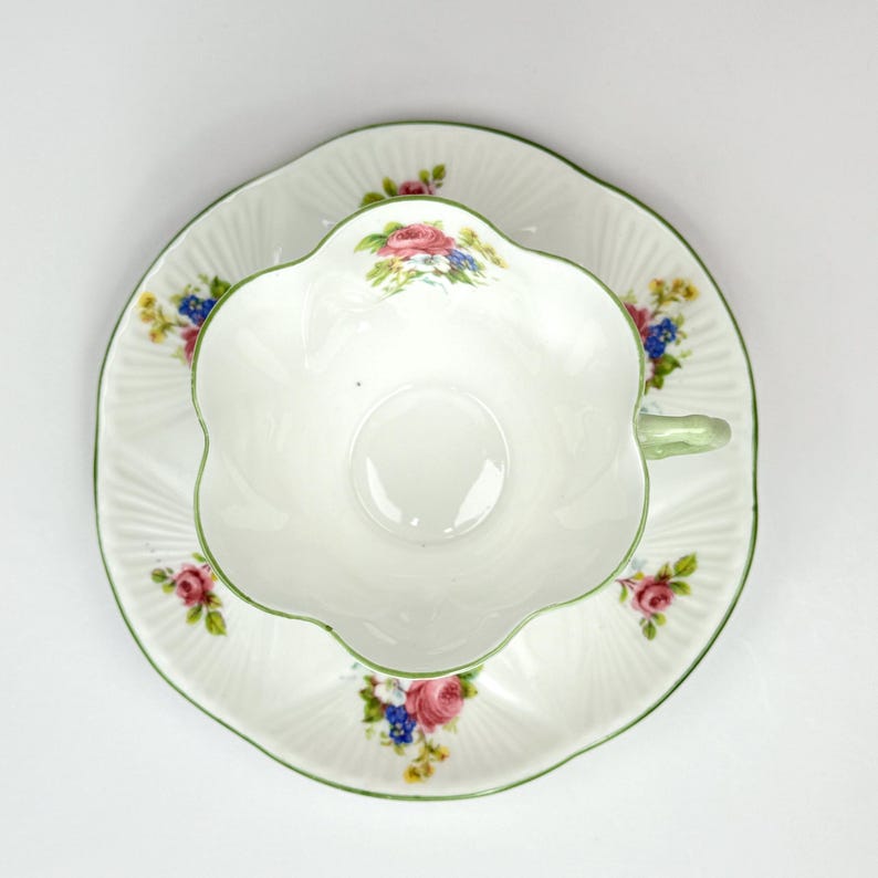 Vintage 1945-1966 Shelley Pink Rose Spray Teacup and Saucer Rd 272101 ...