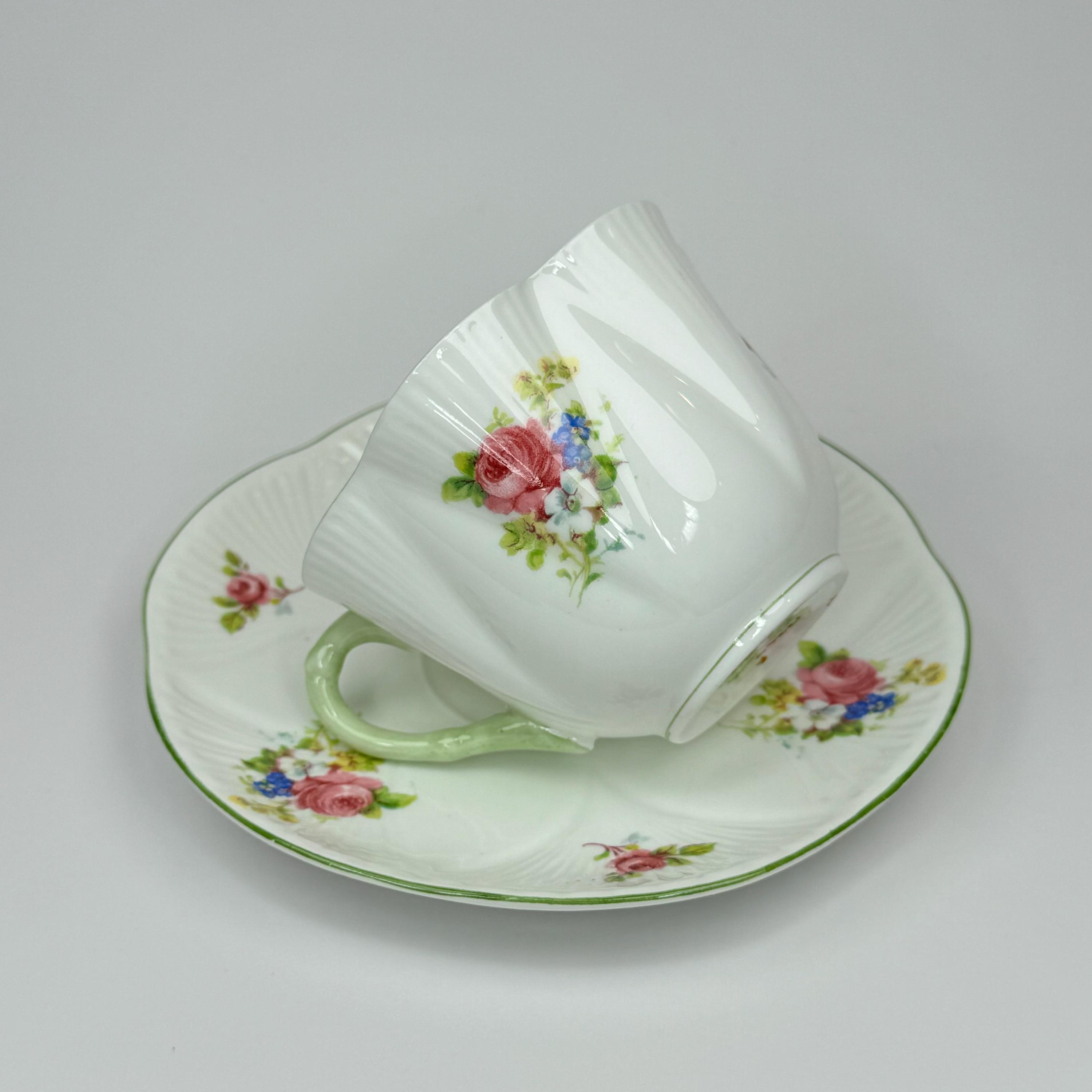 Vintage 1945-1966 Shelley Pink Rose Spray Teacup and Saucer Rd 272101 ...