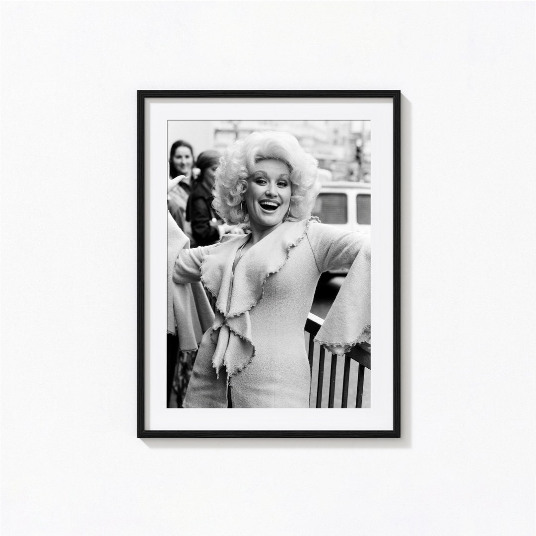 Dolly Parton Posters / Dolly Parton Black and White Wall Art, Album ...