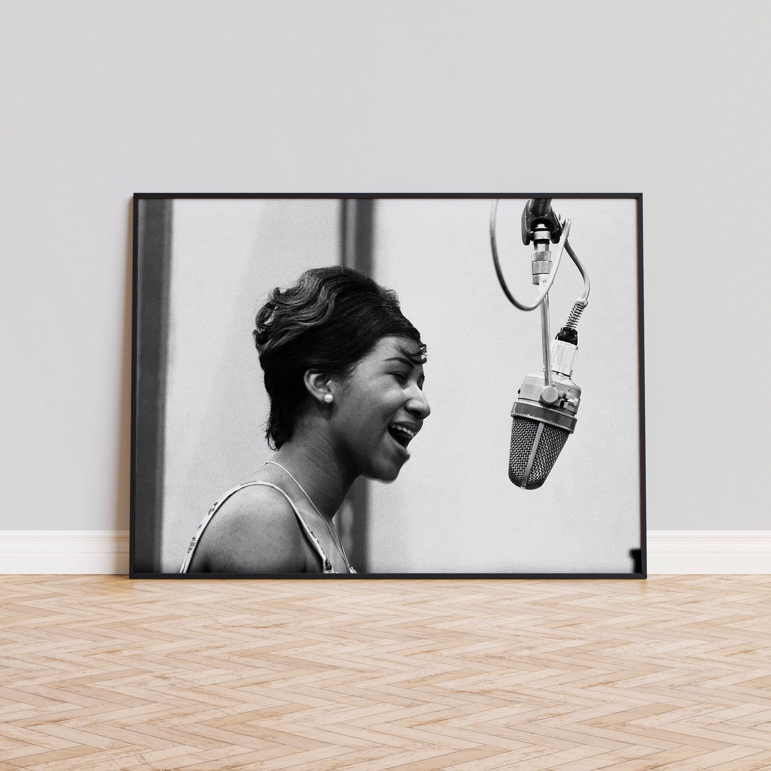 Aretha Franklin Posters / Aretha Franklin Black and White Wall Art ...