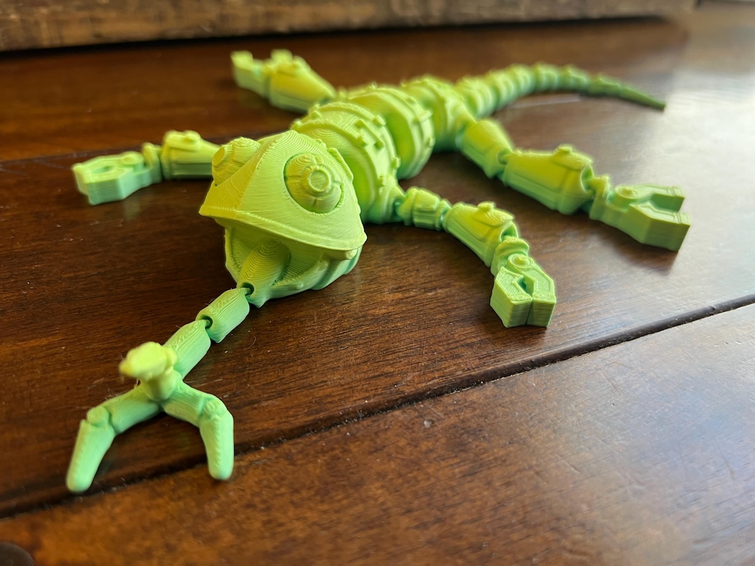 3D Printed Chameleon Bot - 11 Inches! Articulated Desktop or Fidget Toy ...