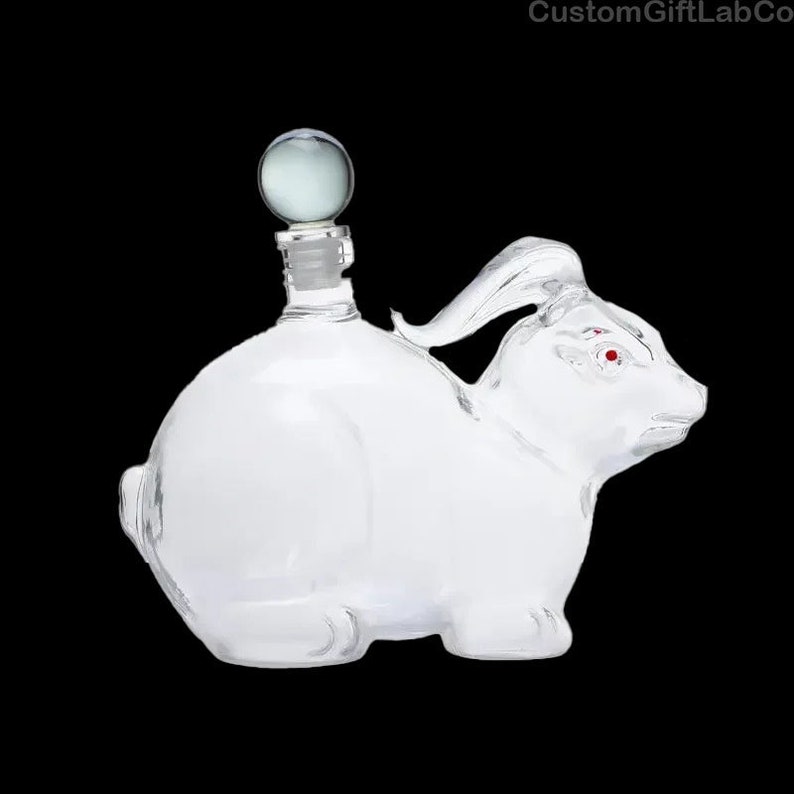 Rabbit-shaped Whiskey Decanter for Liquor, Bourbon-perfect Gift for ...