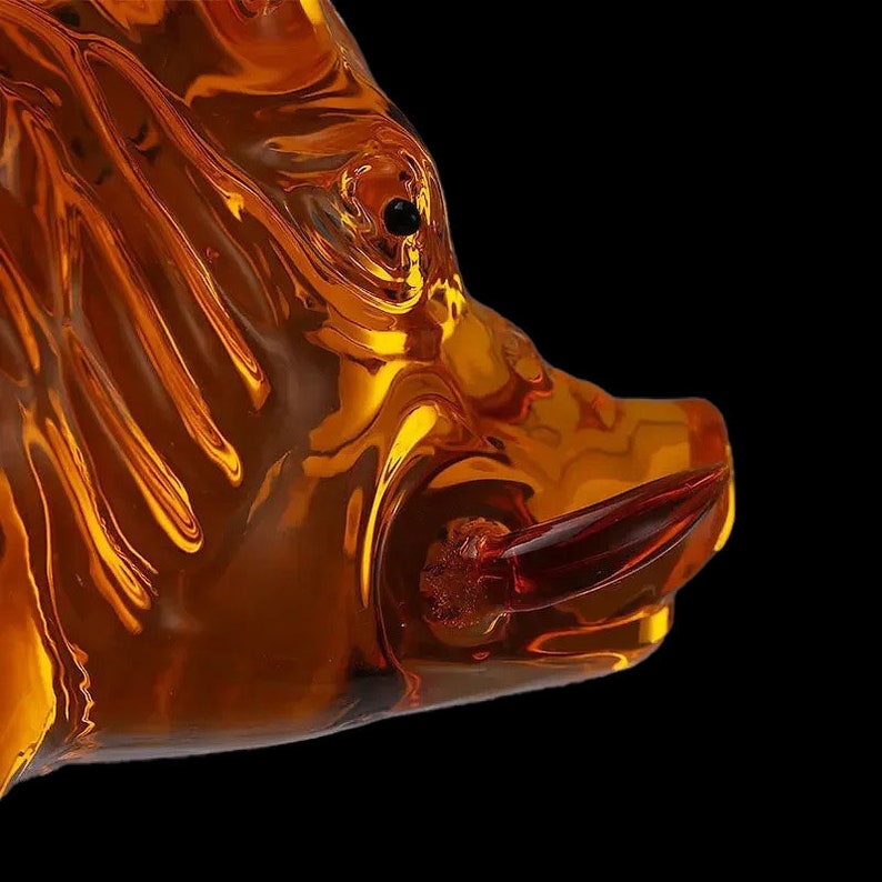 Wild Boar Shape, Unique Lead-free Glass Whiskey Decanter 1000ML Perfect ...