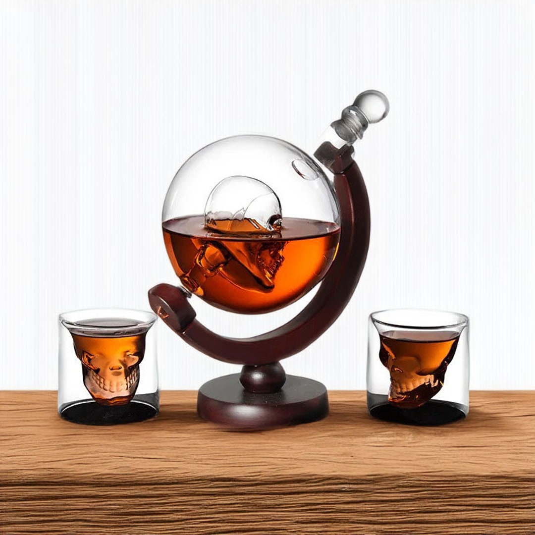 Creative Skull Glass Whiskey Decanter Set, 80ml Skull Mug, 850ml Skull ...