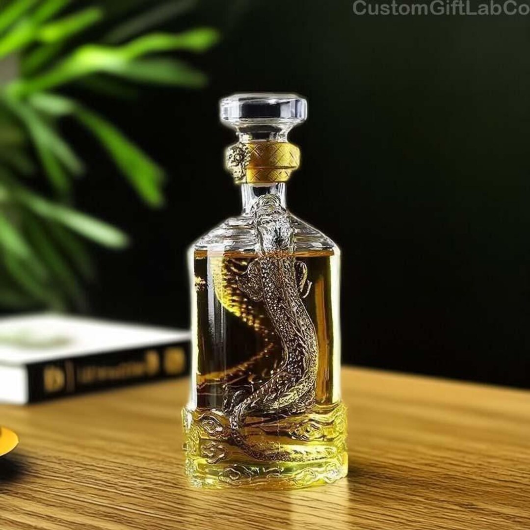 500ML Round Dragon-engraved Whiskey Decanter, Premium Lead-free Glass ...