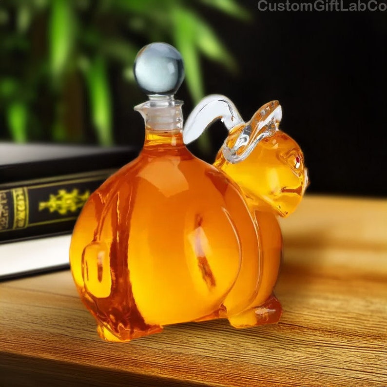 Rabbit-shaped Whiskey Decanter for Liquor, Bourbon-perfect Gift for ...