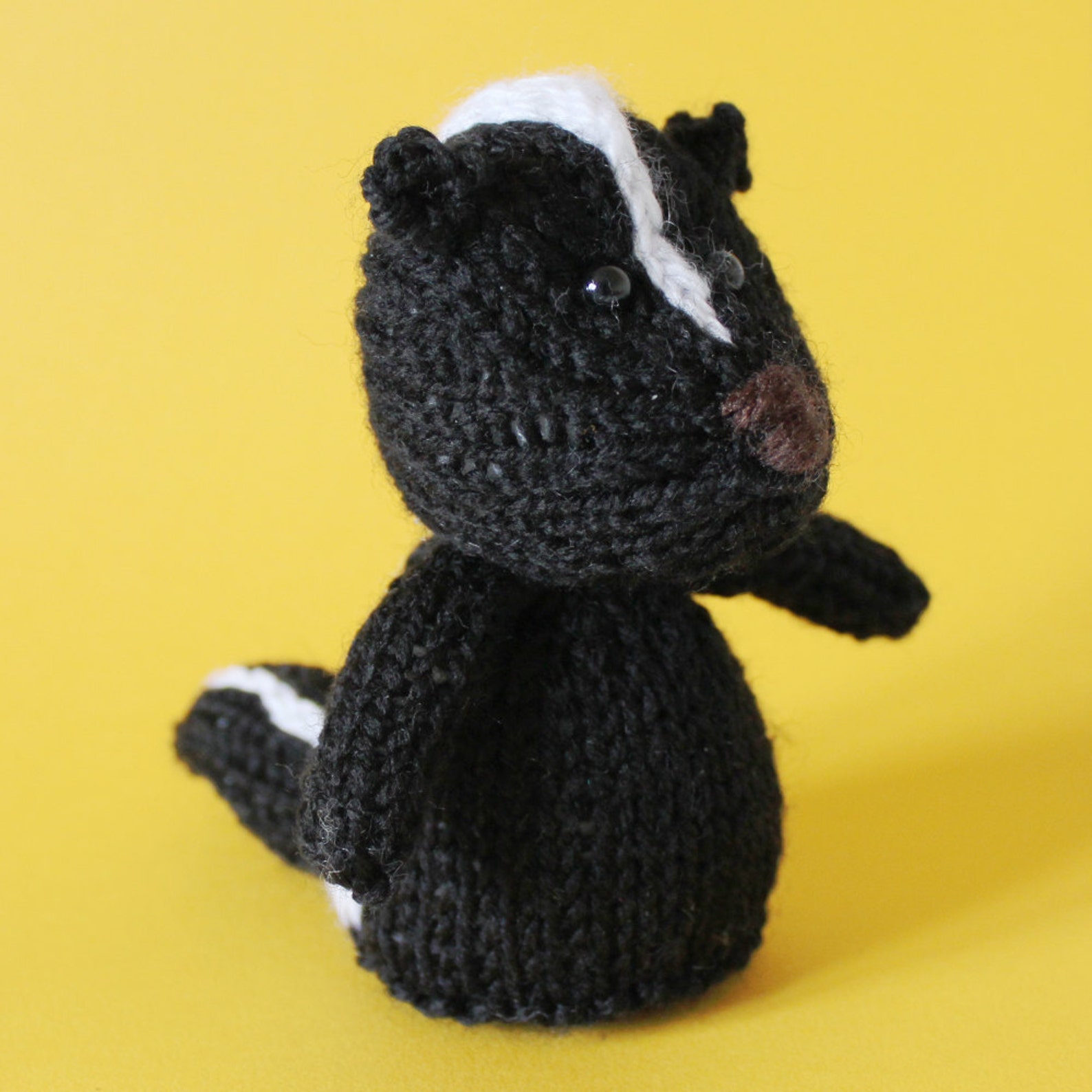 Skunk Toy Knitting Pattern PDF - Etsy Australia