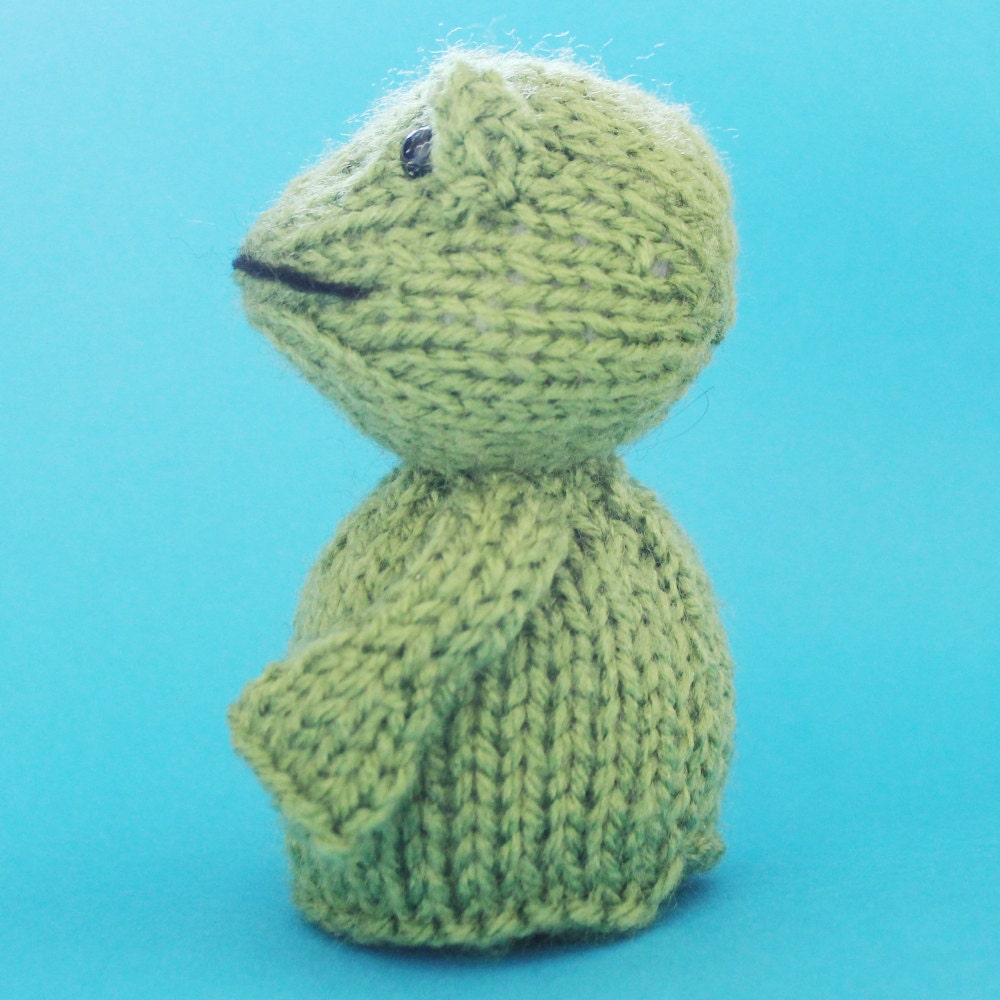Frog Toy Knitting Pattern (PDF) Legs, Egg Cozy & Finger Puppet ...
