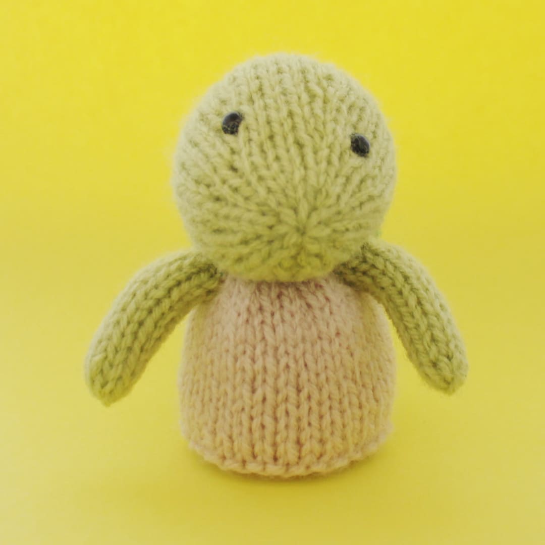 Turtle Toy Knitting Pattern (PDF) Legs, Egg Cozy & Finger Puppet ...