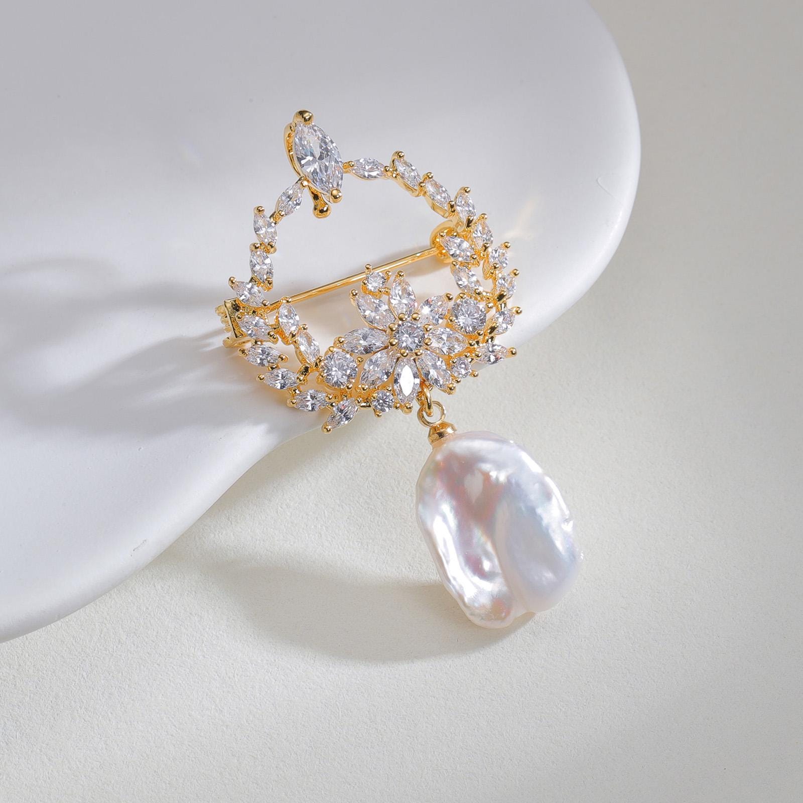 Large Freshwater Pearl Brooches for Women·pearl Sweater Jewelry·knight ...