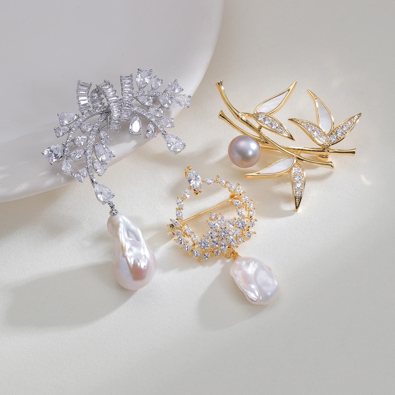 Large Freshwater Pearl Brooches for Women·pearl Sweater Jewelry·knight ...