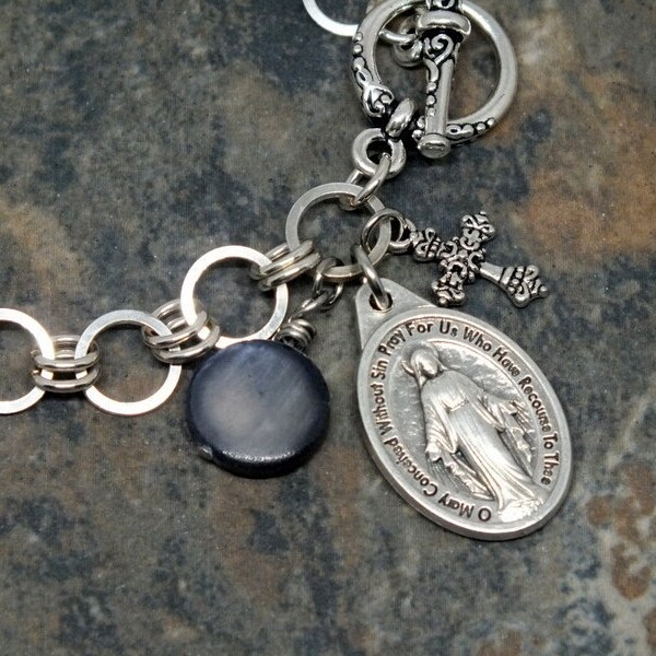 Chainmaille Charm - Etsy