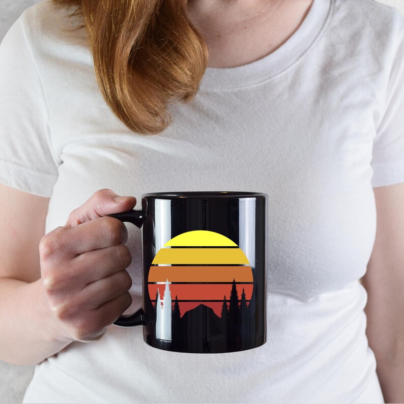 Cute Retro Sunset Svg Bundles, Vintage Palm Tree Sunset, Retro Sunset ...