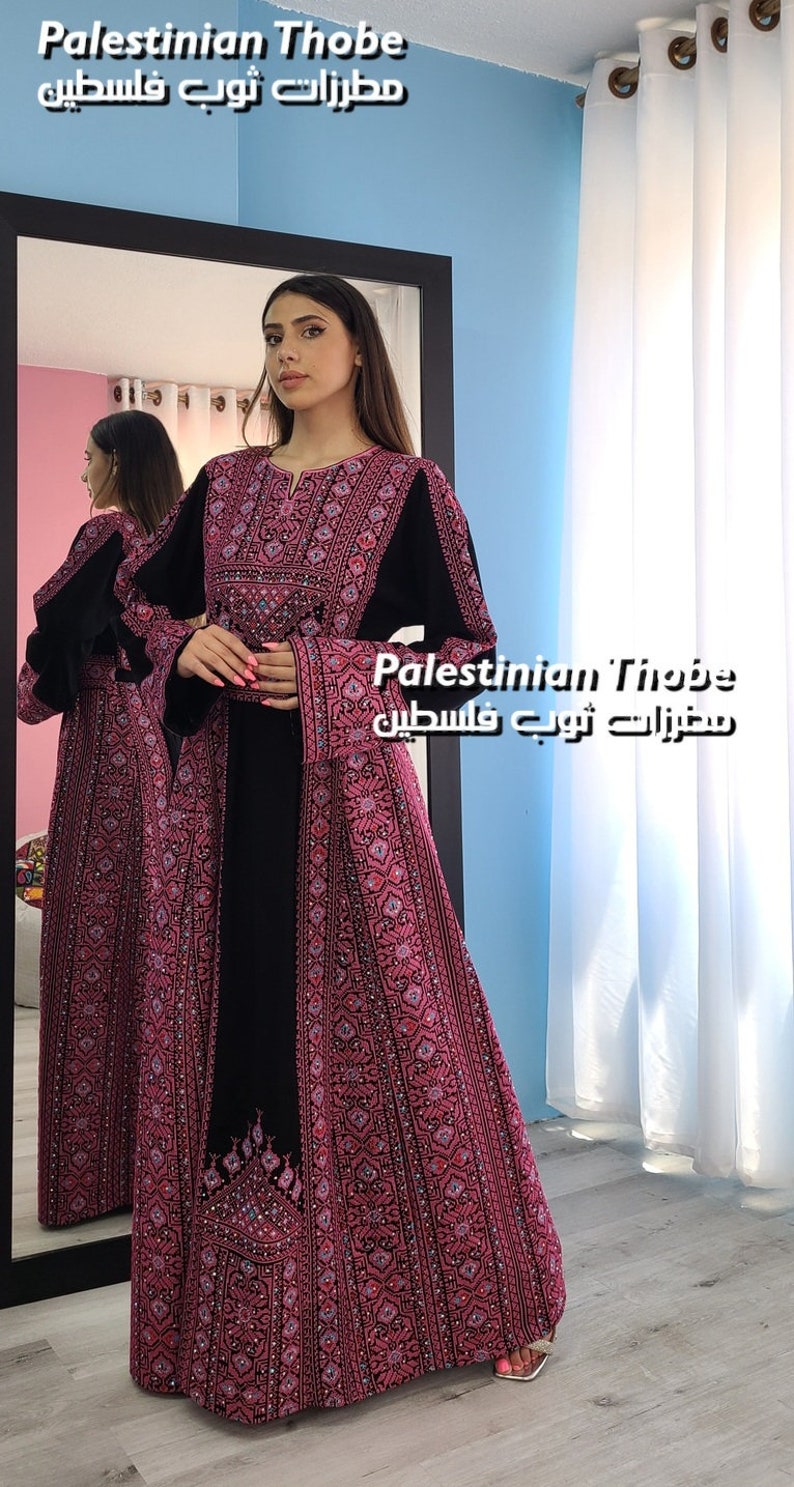 Elegant Palestinian Thobe Embroidery Tatreez Jordanian Dress ...