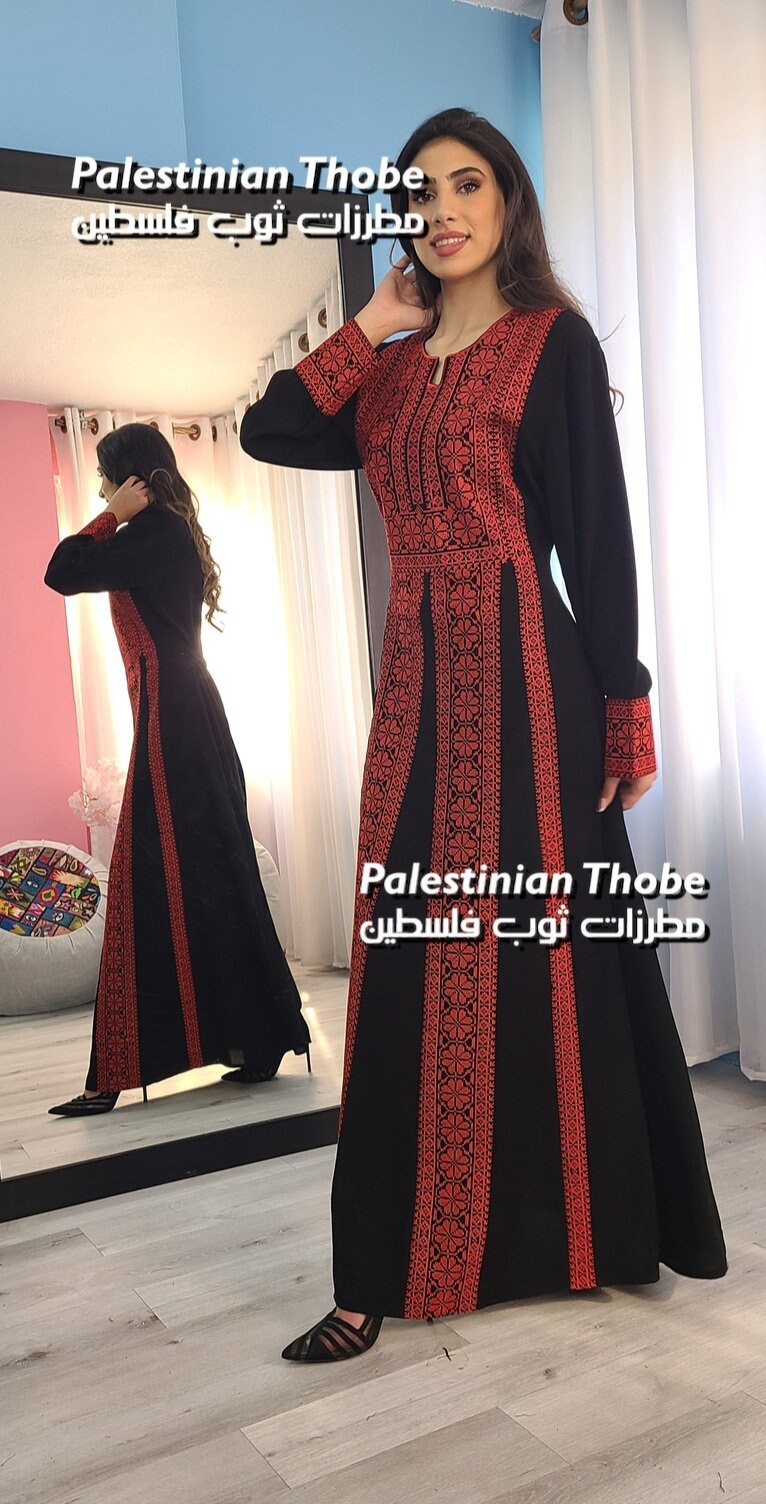 Elegant Palestinian Thobe Embroidery Tatreez Jordanian Dress ...