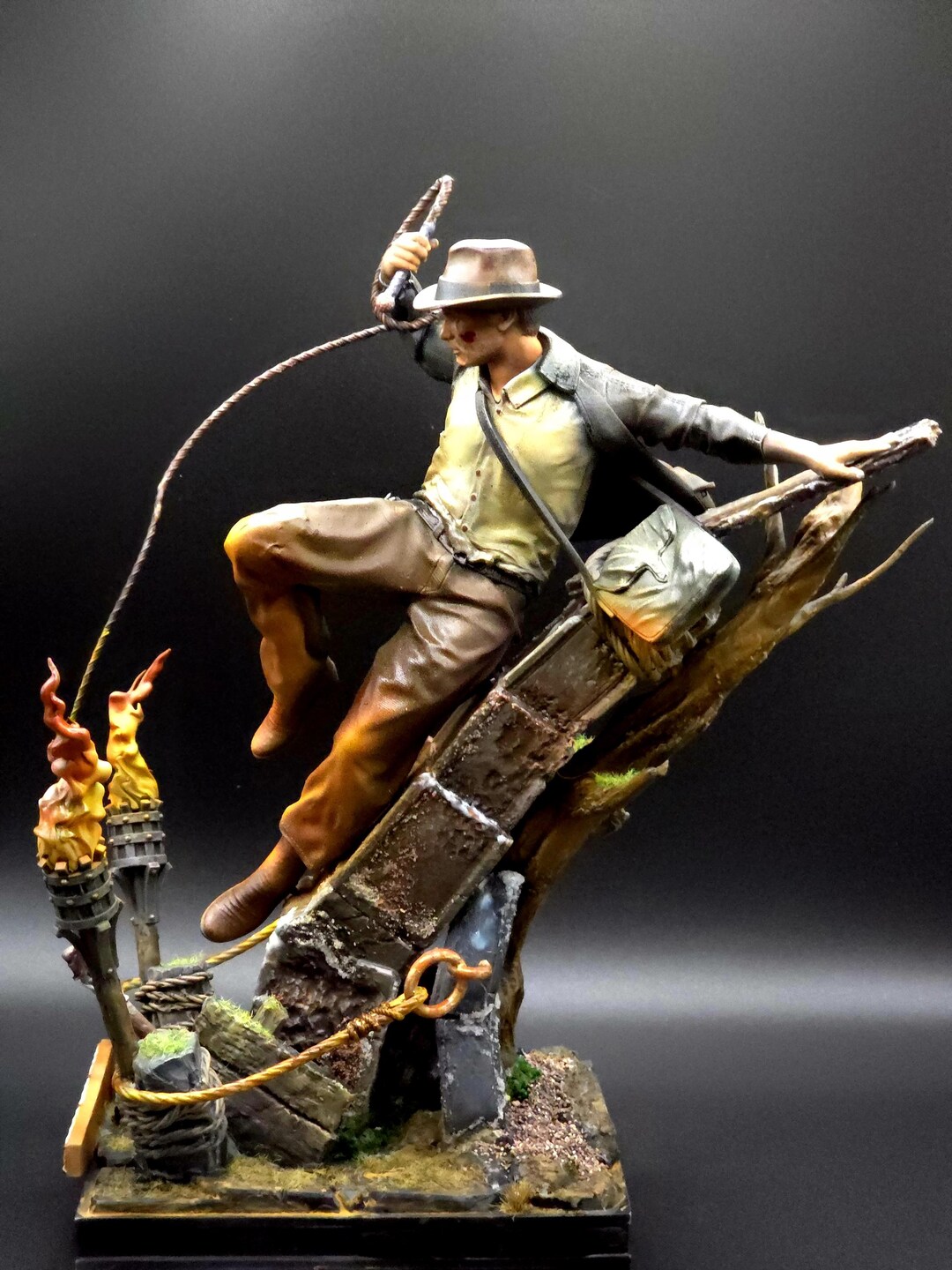 Indiana Jones Diorama – 28cm Action Scene With Whip, Stone Slide ...