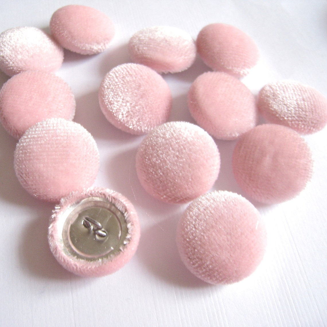 13 Baby Pink Velvet Buttons in 3/4 19mm Size 30 Ready | Etsy