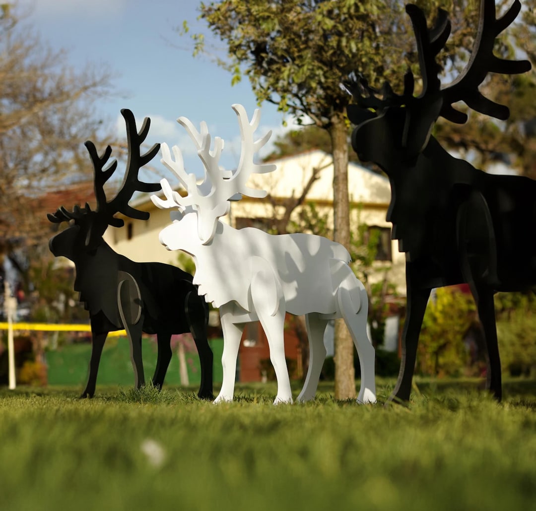 Large All Weather PVC Yard Display Moose, Outdoor Garden Decoration ...