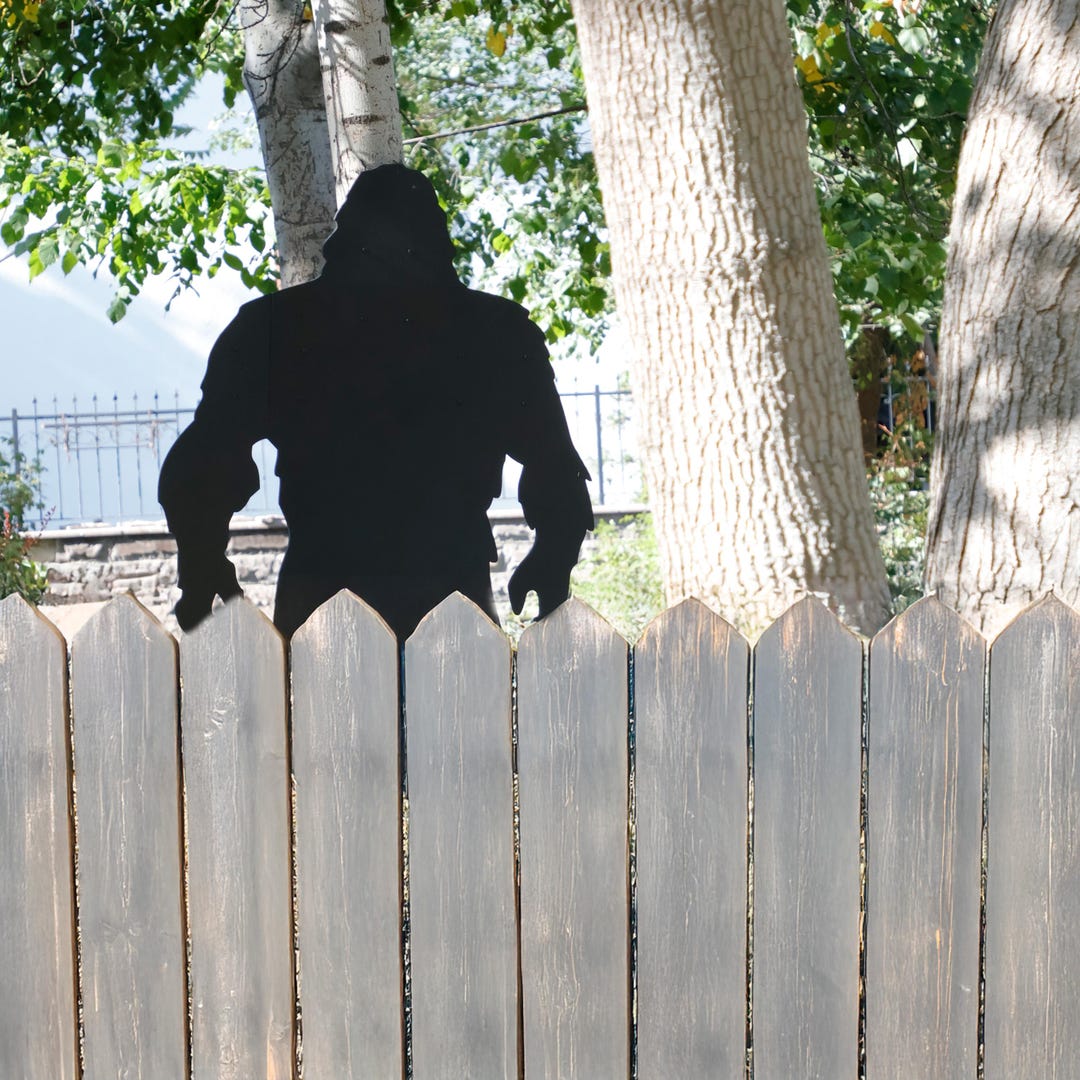 Giant Bigfoot Yard Display, All-weather PVC Outdoor Decoration ...