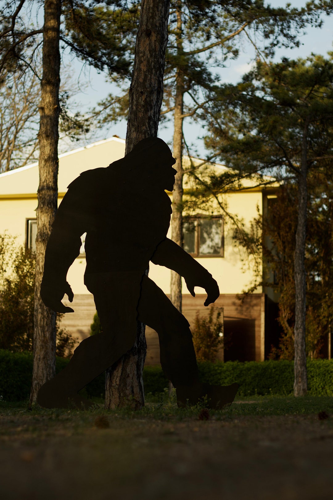 Giant 7 Ft All-weather Bigfoot Yard Display Durable PVC Outdoor Garden ...