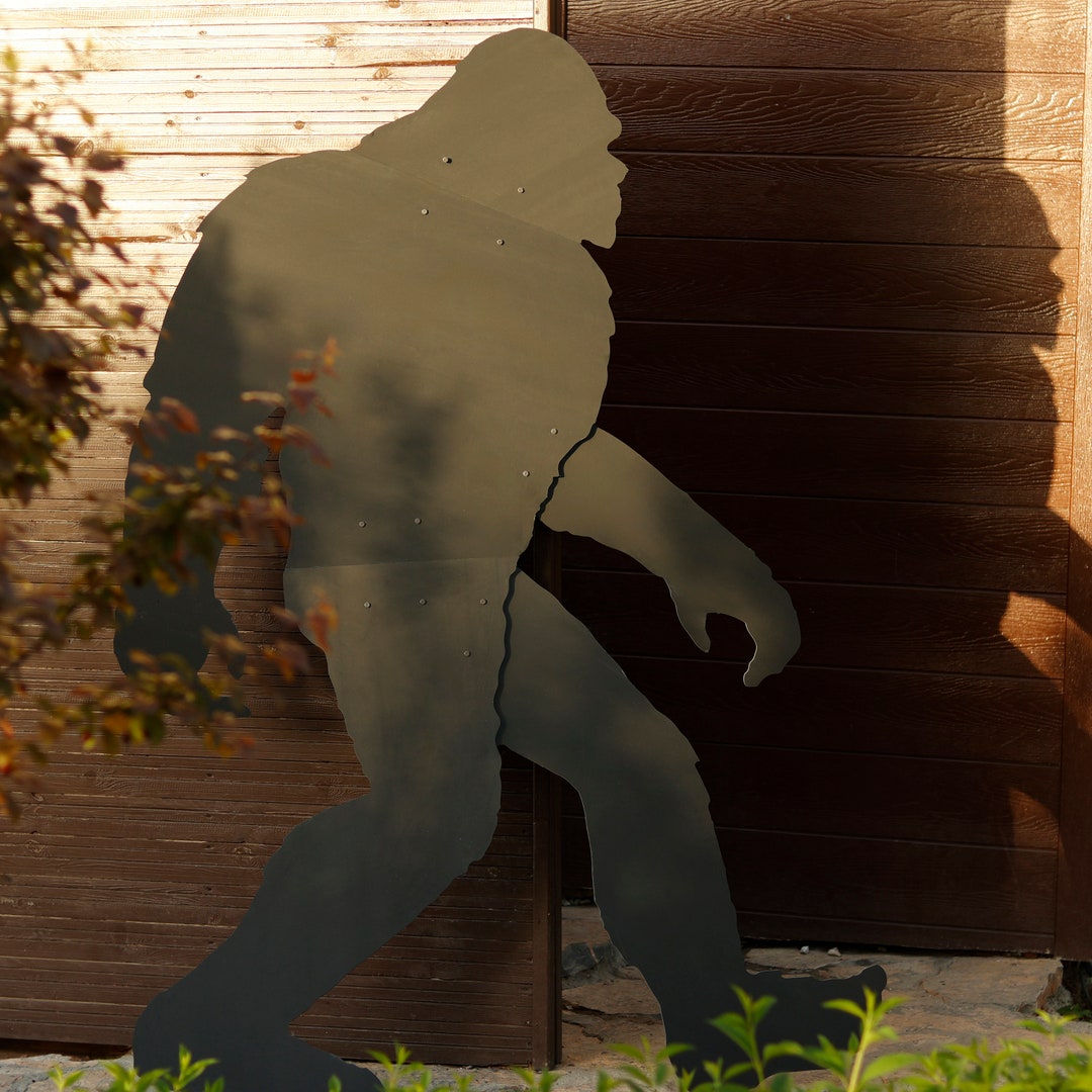 7FT Giant Bigfoot Display, Sasquatch Yard Decor, All-weather Big Foot Yard Art, Garden ...