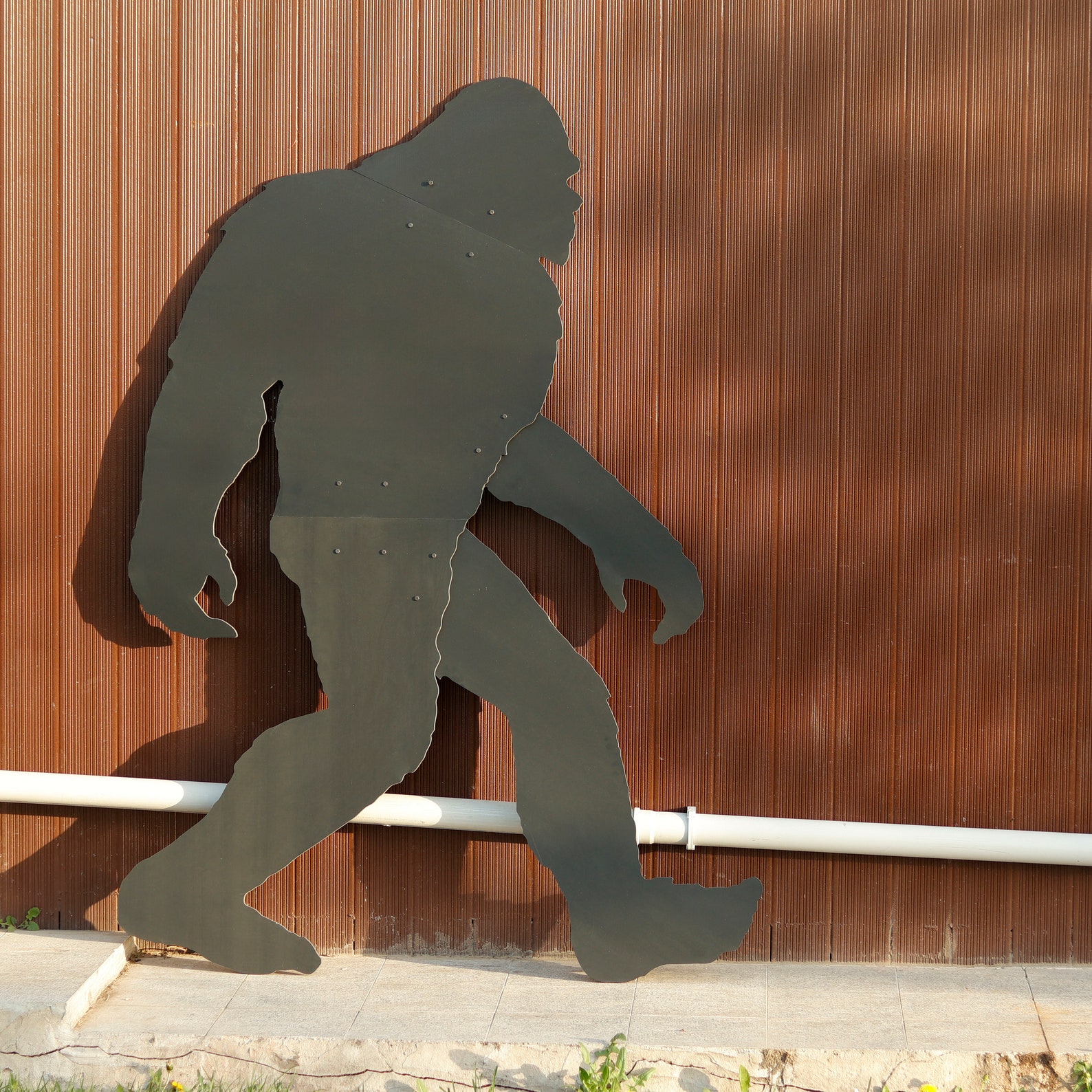 7FT Giant Bigfoot Display, Sasquatch Yard Decor, All-weather Big Foot ...