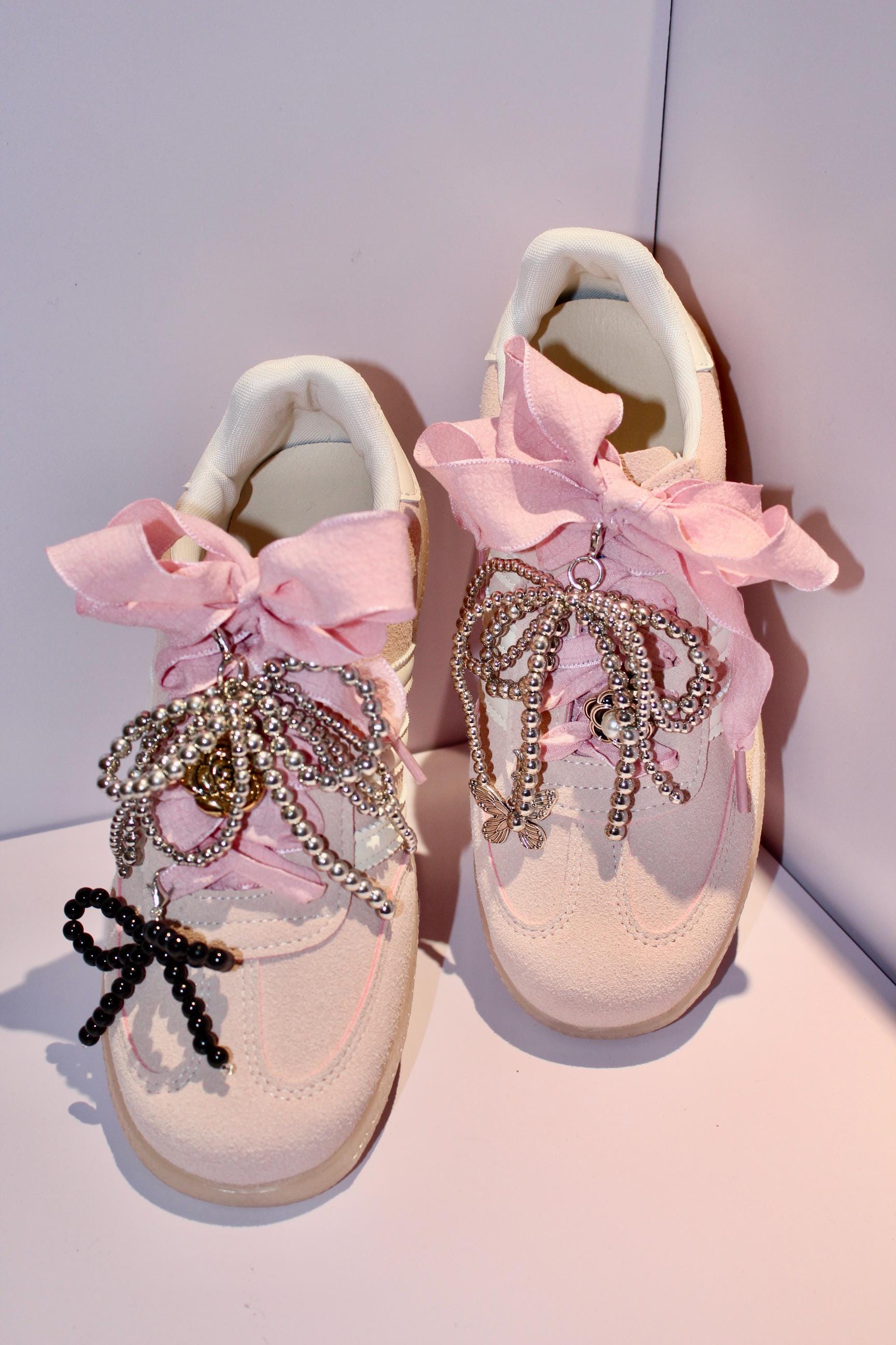 Luxury Shoe Lace Decoration Set – Pearl & Charm Bow Shoelace ...