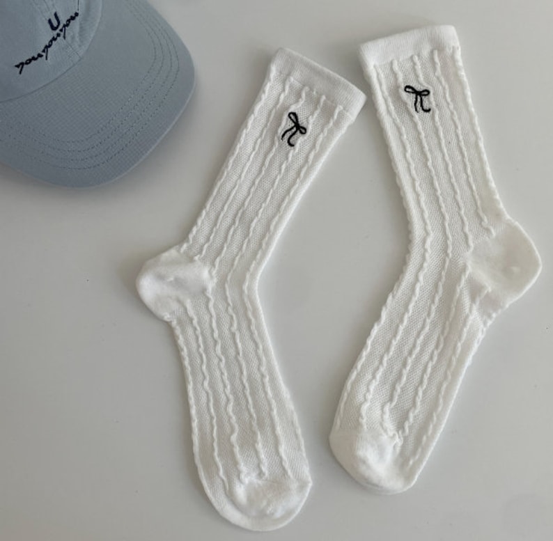 Elegant White Bow Socks, Fashionable, Stylish, Chic White Bow Socks ...