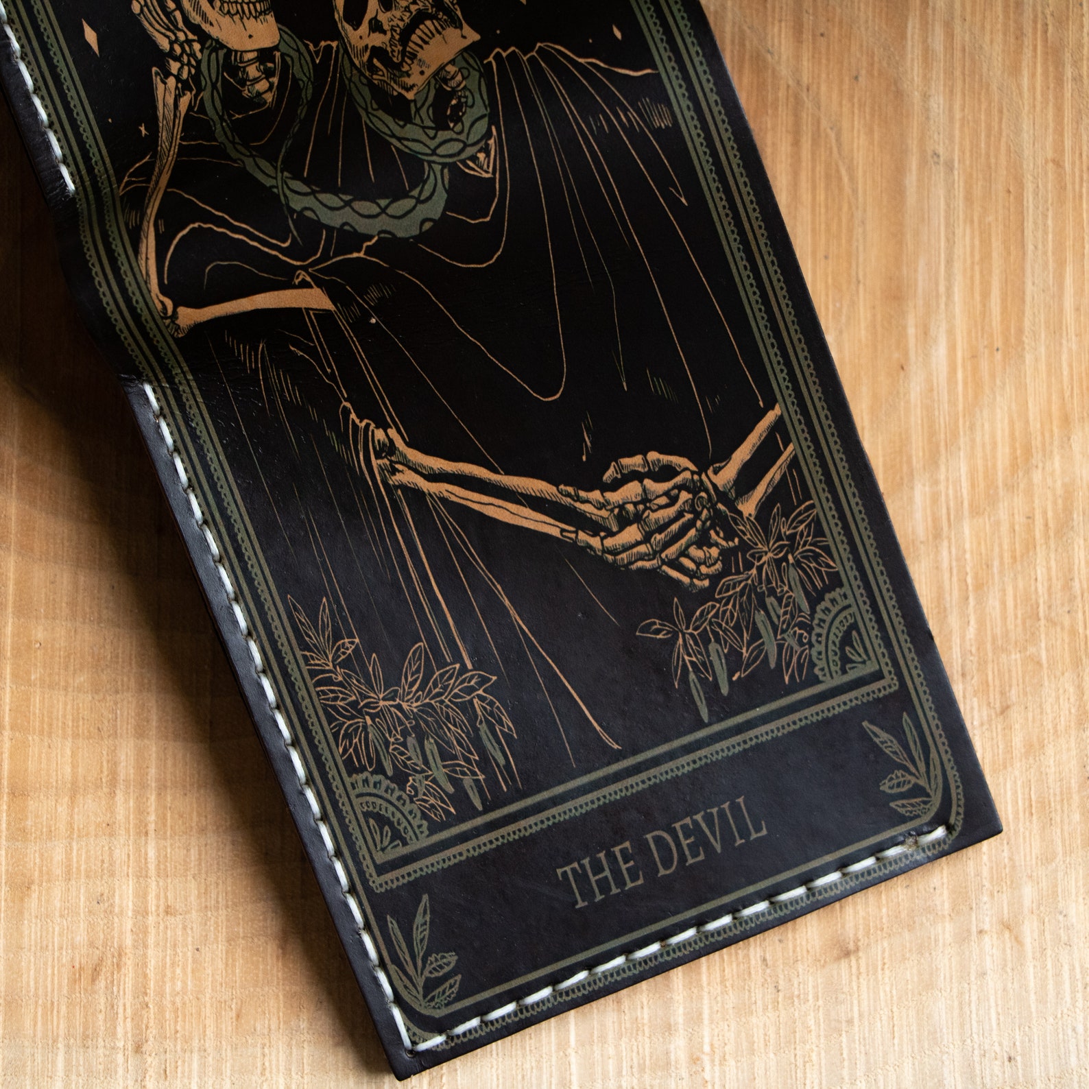 Devil Tarot Card Design Leather Wallet, Unique Gift for Him ...