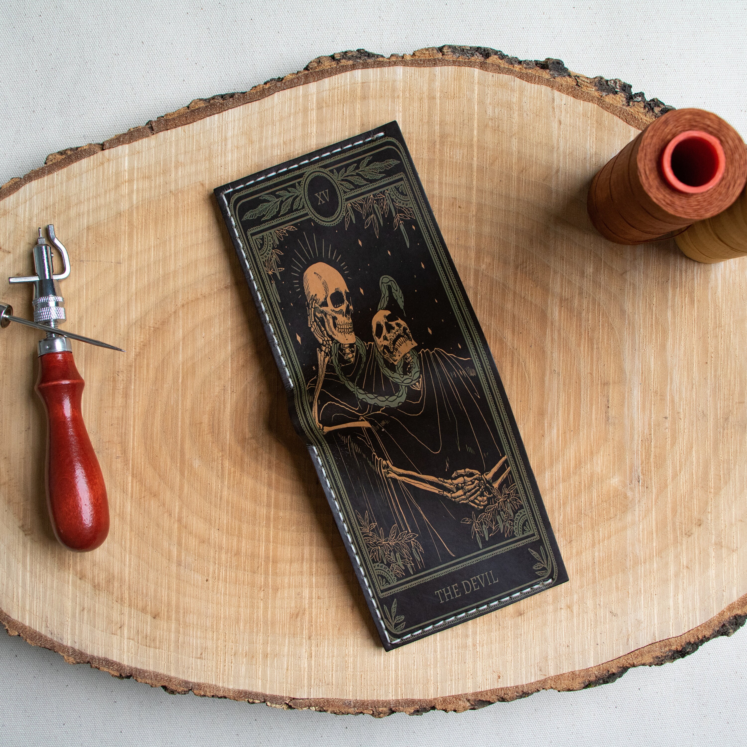 Devil Tarot Card Design Leather Wallet, Unique Gift for Him ...