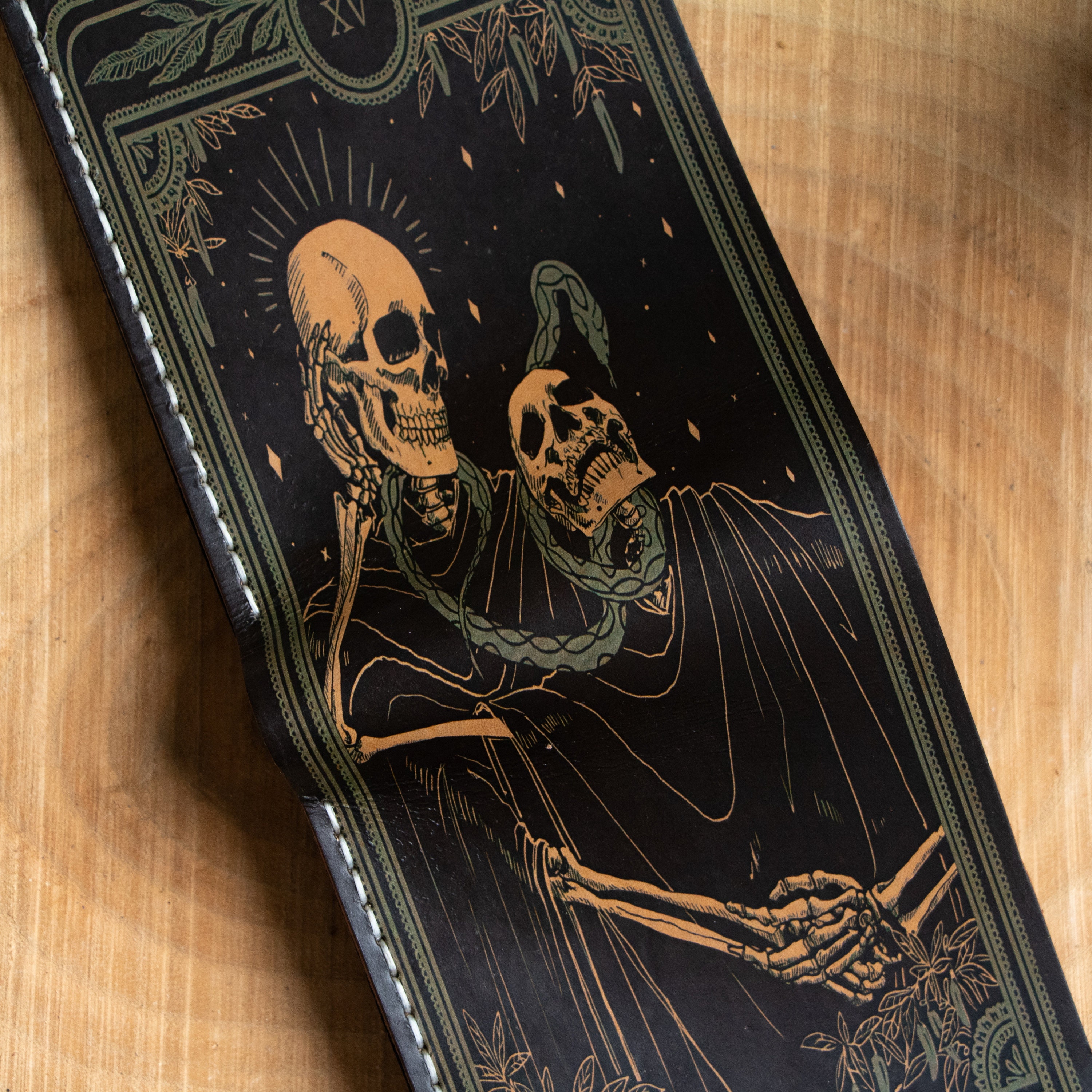 Devil Tarot Card Design Leather Wallet, Unique Gift for Him ...