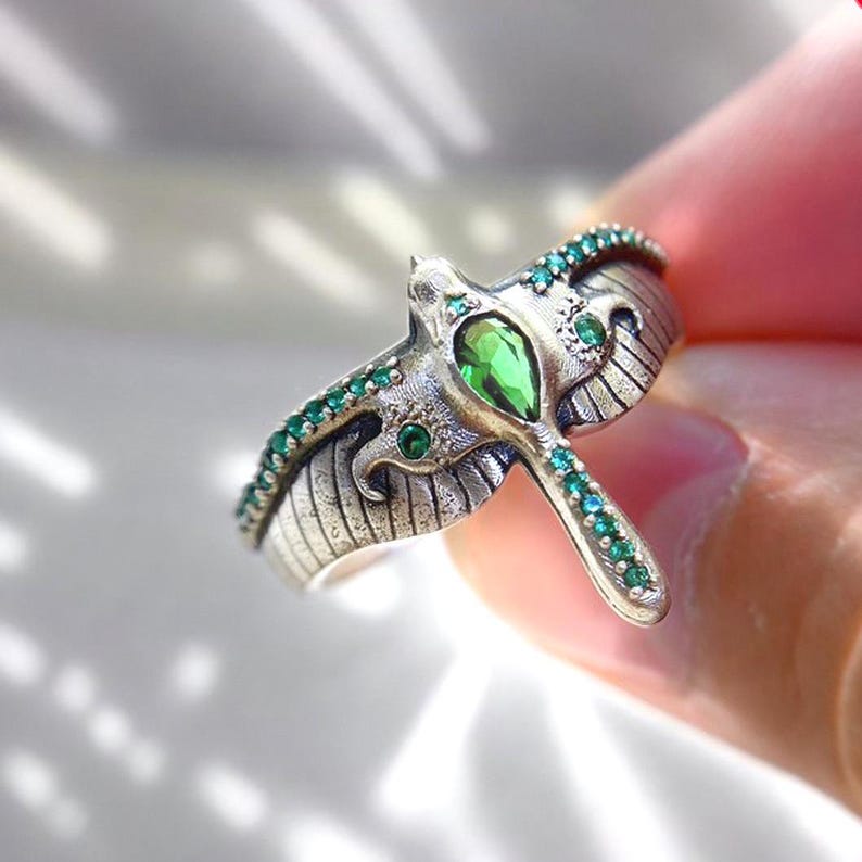 EXCLUSIVE Fanmade Baldur's Gate 3 Ring of Evasion, Custom Handmade 950 ...