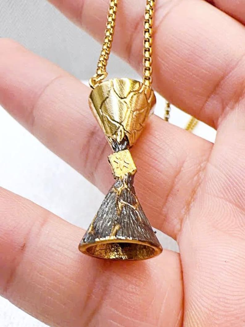 Valorant Champion Gold Pendant Necklace, Silver 950 Gold Plated Gaming ...