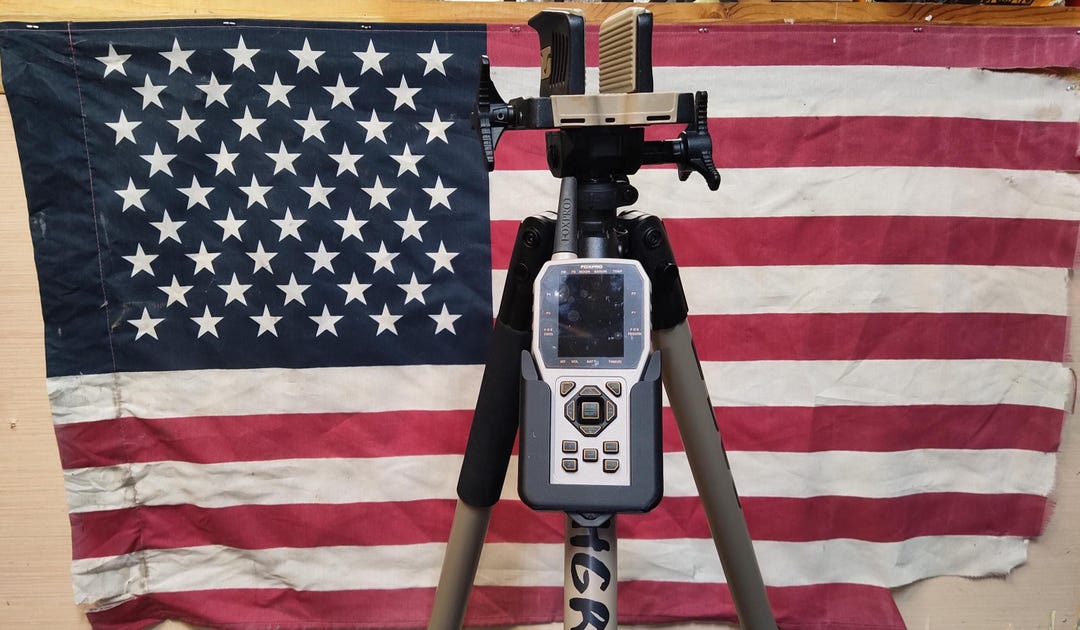 Foxpro TX1000 Remote Mount for BOG or 35mm Tube Tripod - Etsy