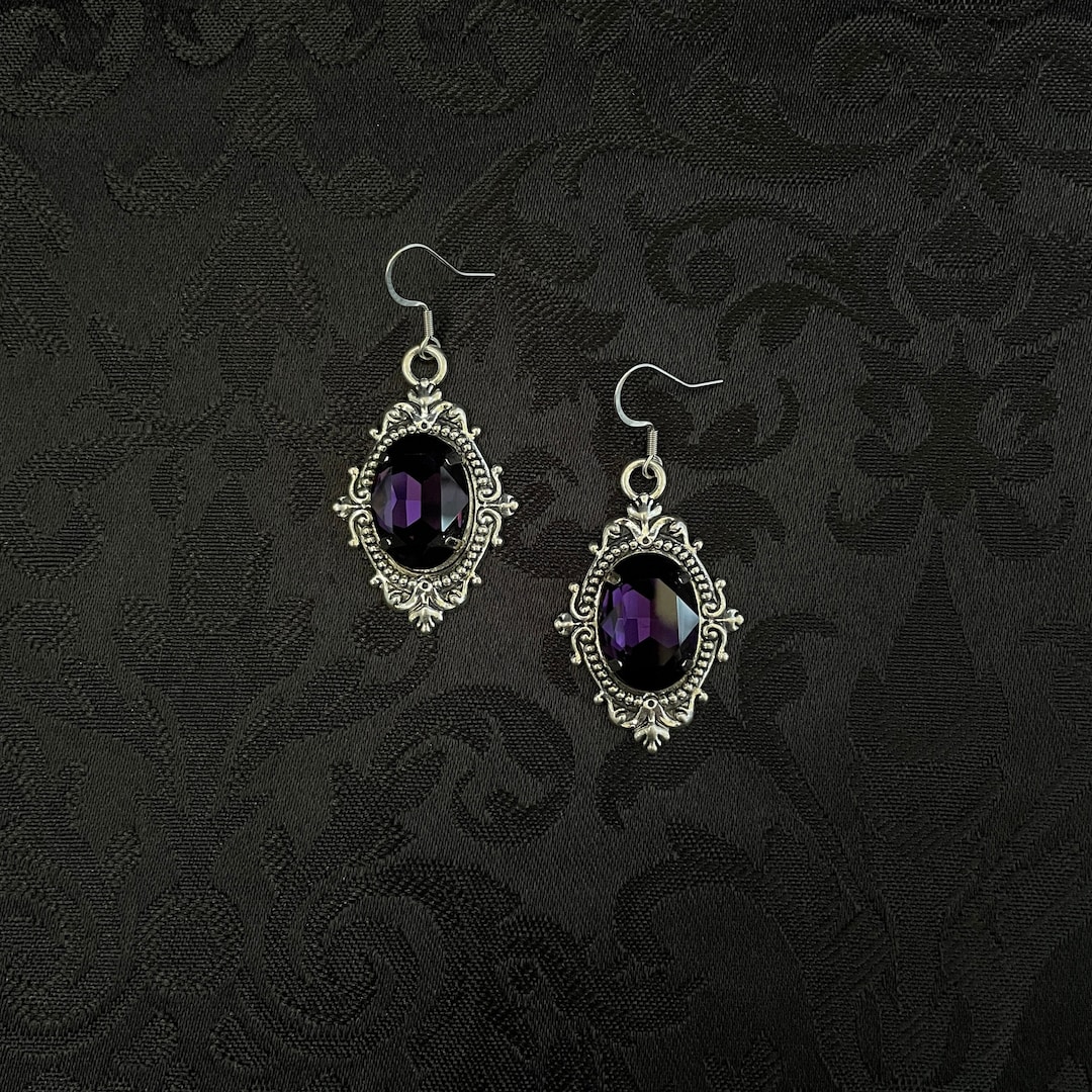 Dark Amethyst Purple Crystals Gothic Antiqued Silver Filigree Goth ...