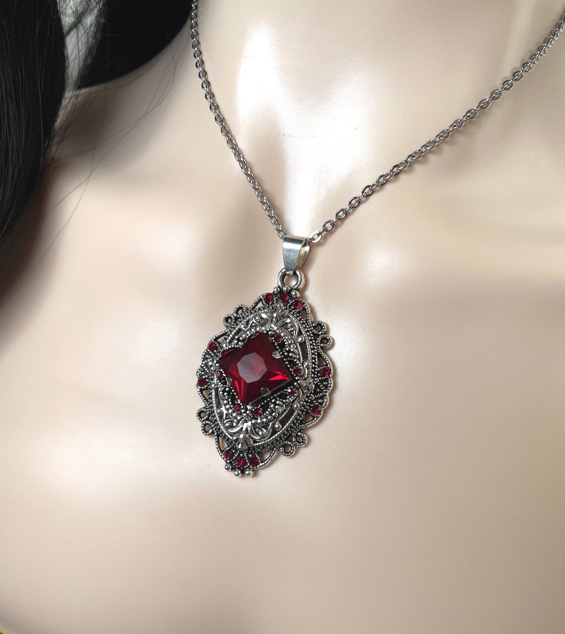 Dark Ruby Red/garnet Filigree Flapper 1920 Style Antique Silver ...
