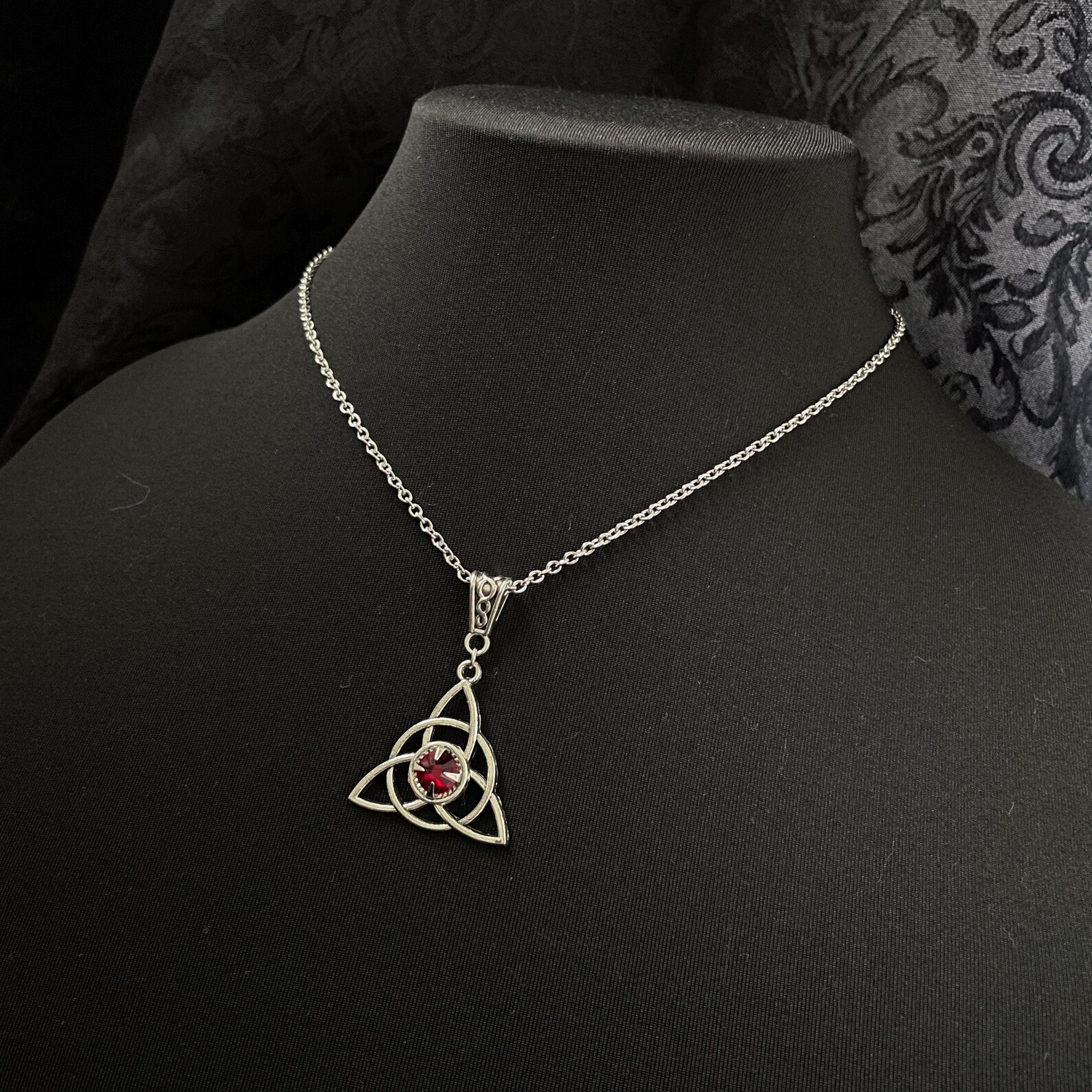 Ruby Red Garnet Engagement Irish Celtic Trinity Knot Triquetra Antiqued ...