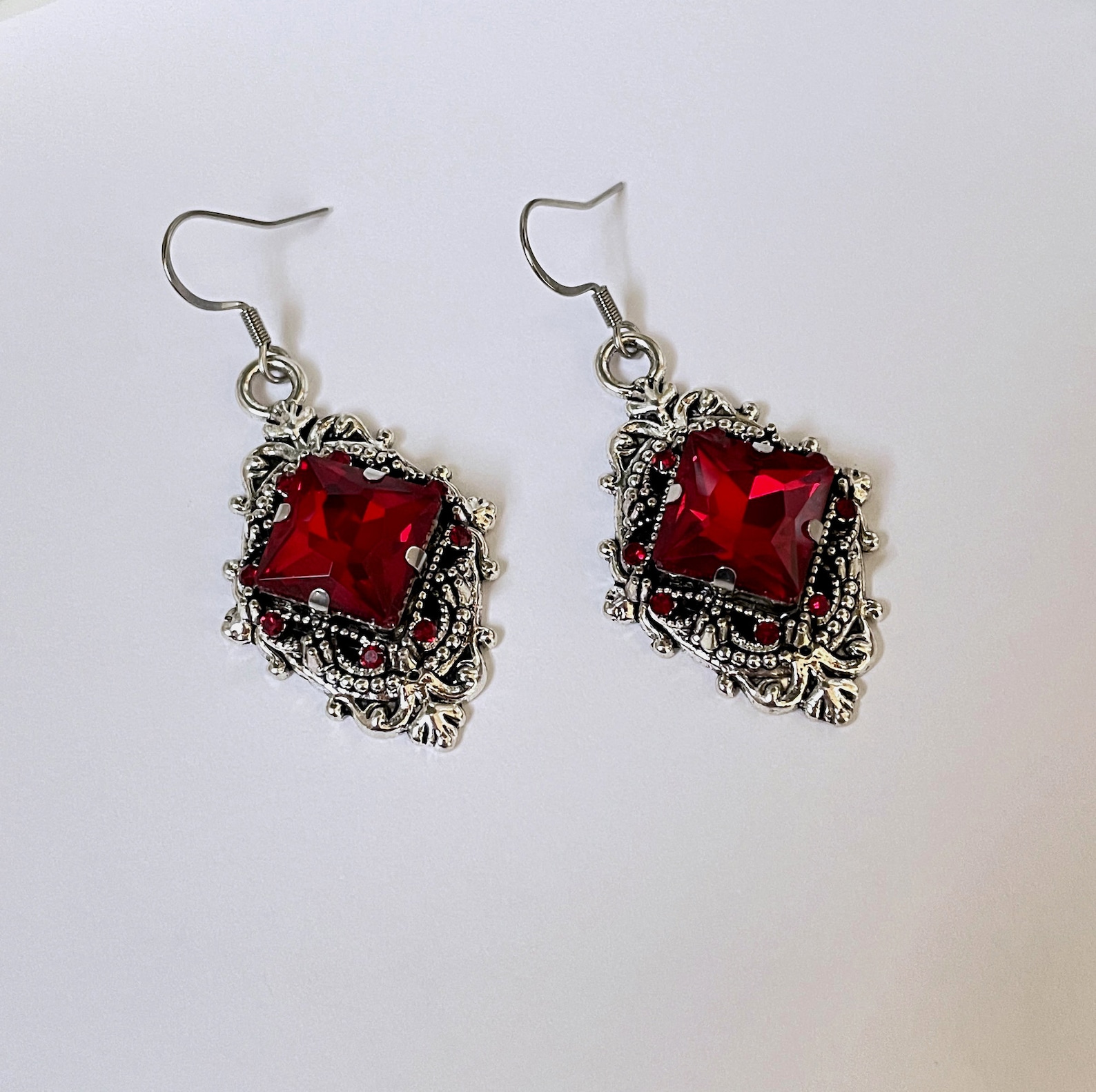 Dark Ruby Red/garnet Filigree Flapper 1920's Style Antique Silver ...