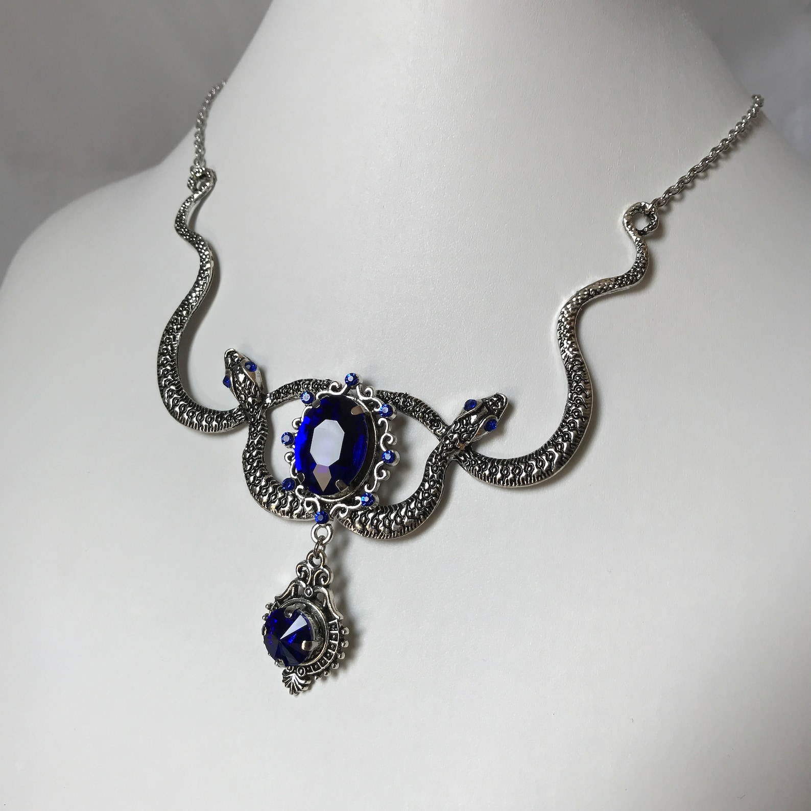 Dark Sapphire Blue Crystals Medusa Snake Greek Mythology - Etsy