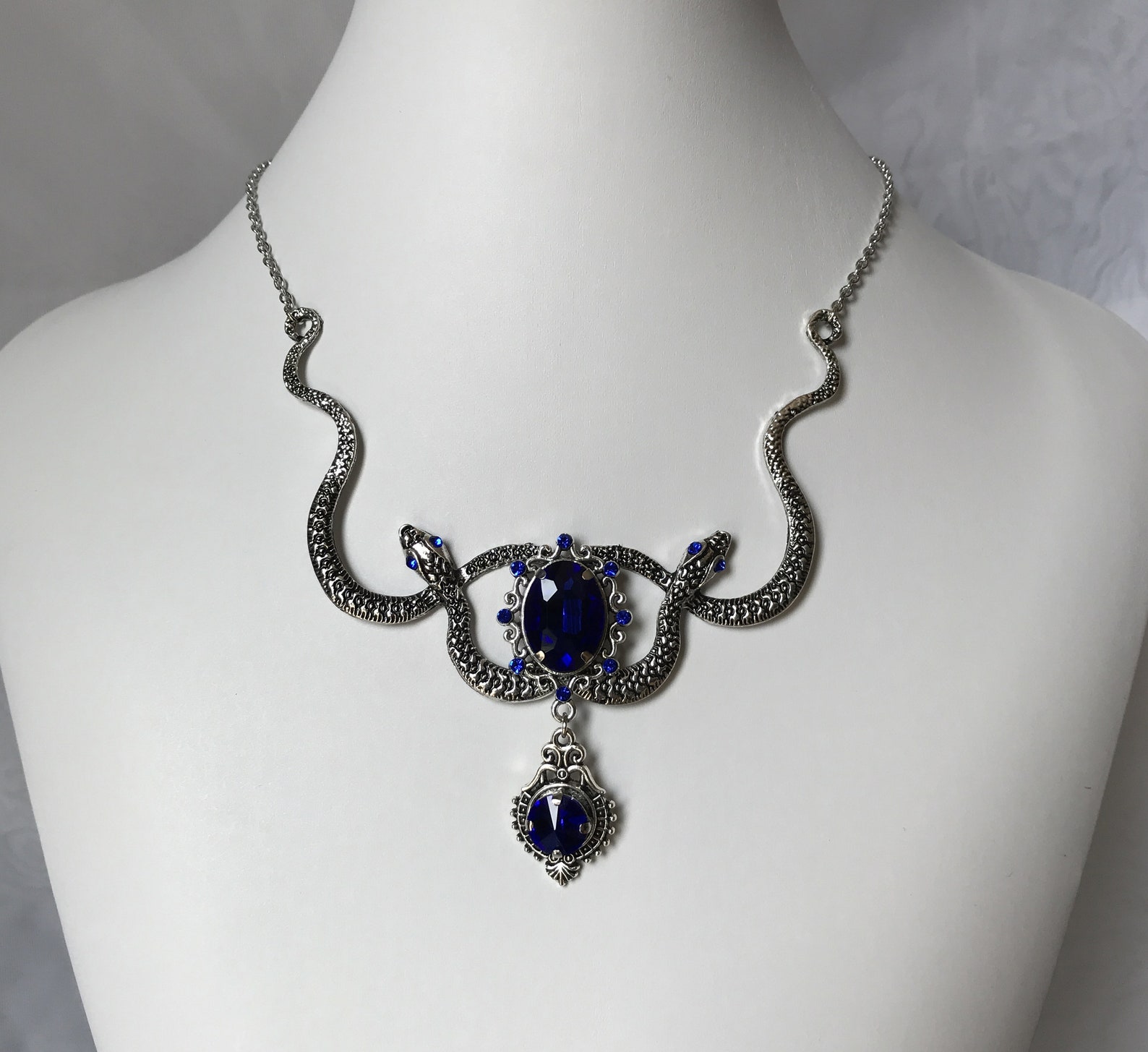 Dark Sapphire Blue Crystals Medusa Snake Greek Mythology - Etsy