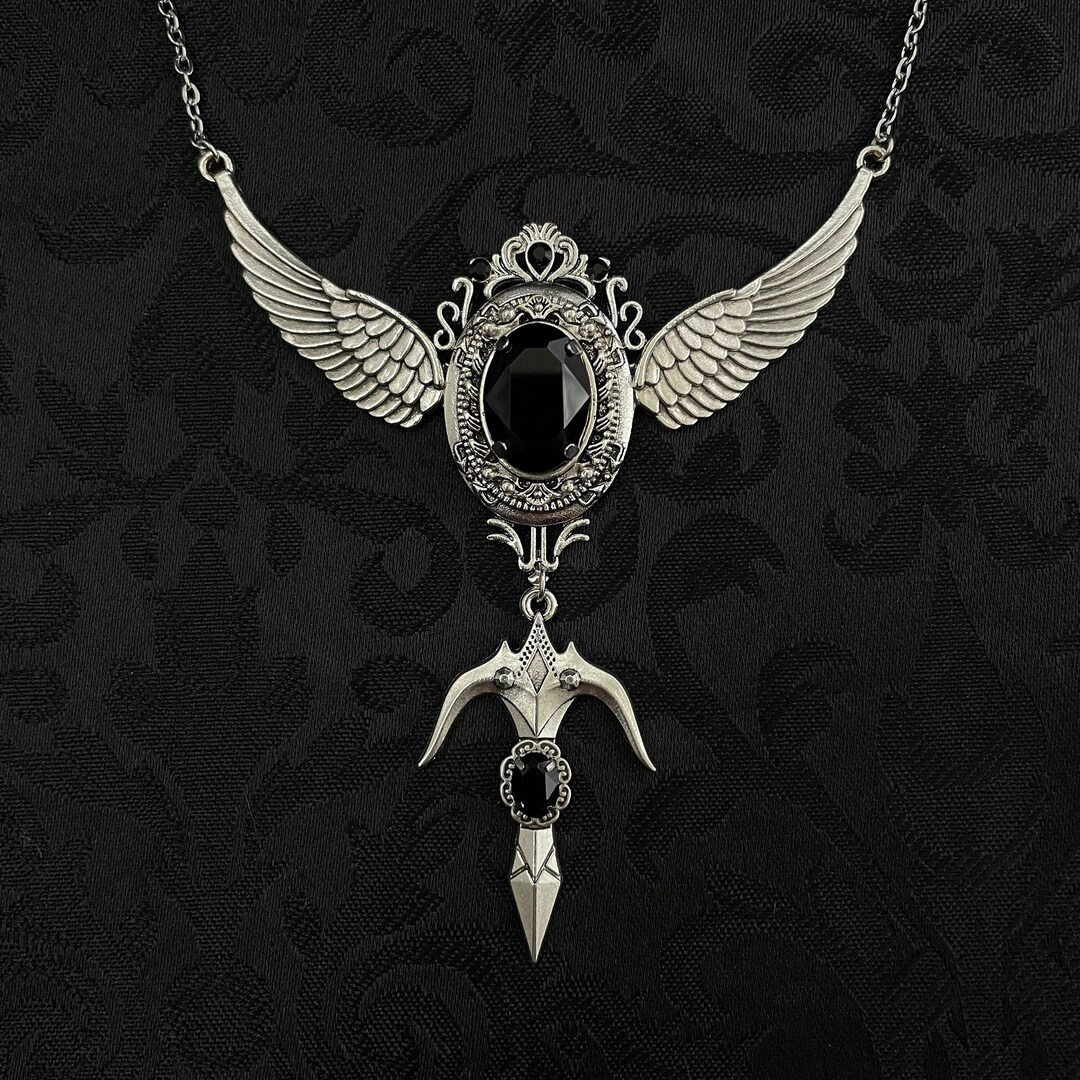 Jet Black Onyx Gothic Antique Silver Valkyrie Warrior Goddess Wings ...
