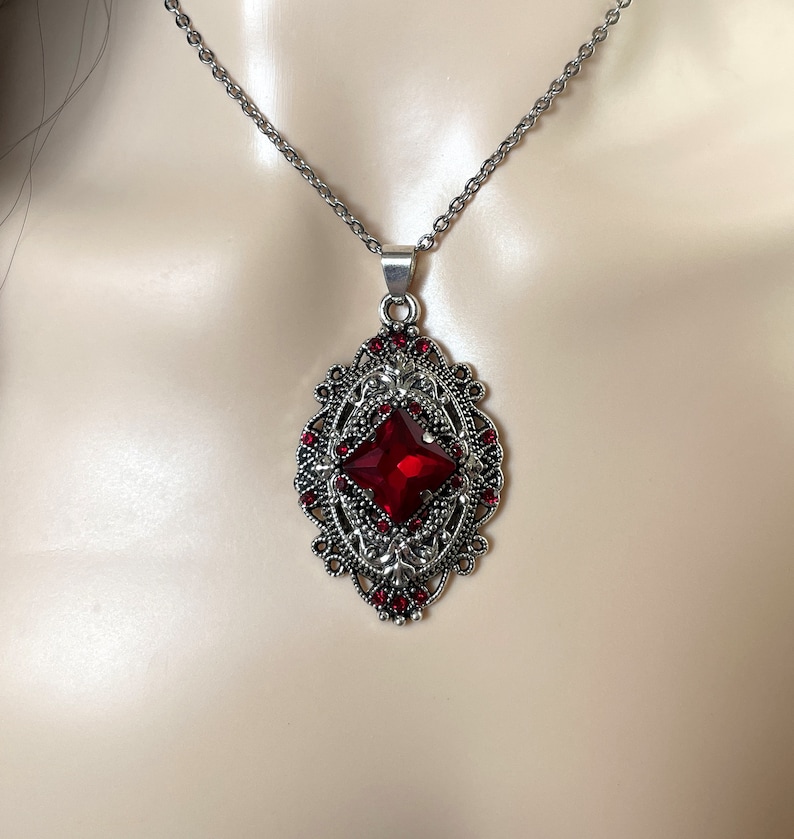 Dark Ruby Red/garnet Filigree Flapper 1920 Style Antique Silver ...
