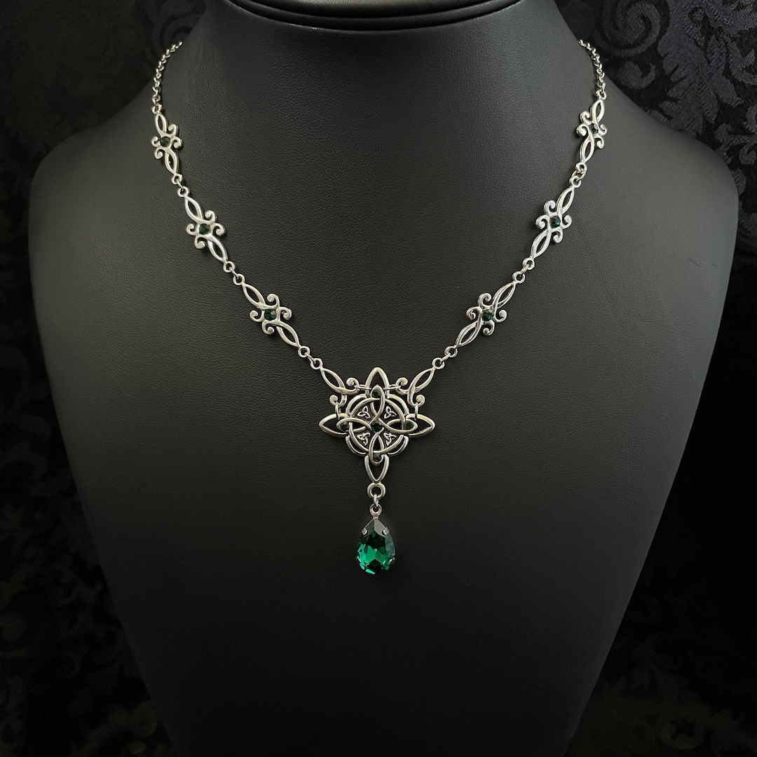 Emerald Green Trinity Triquetra Irish Celtic Knot Gaelic Antiqued ...