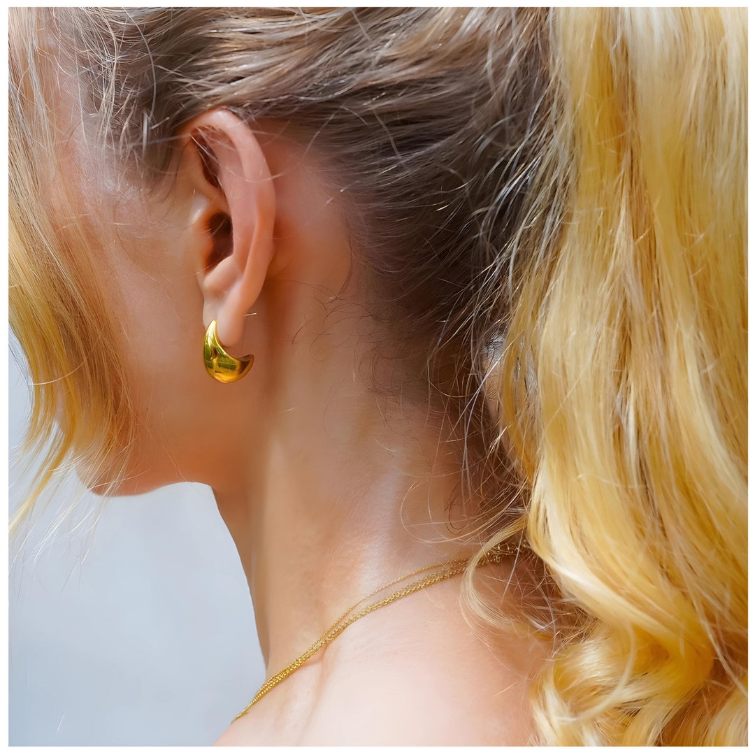 Gold Drop Earrings, Minimalist Curve Hug, 18k Plated • GELENIA - Etsy