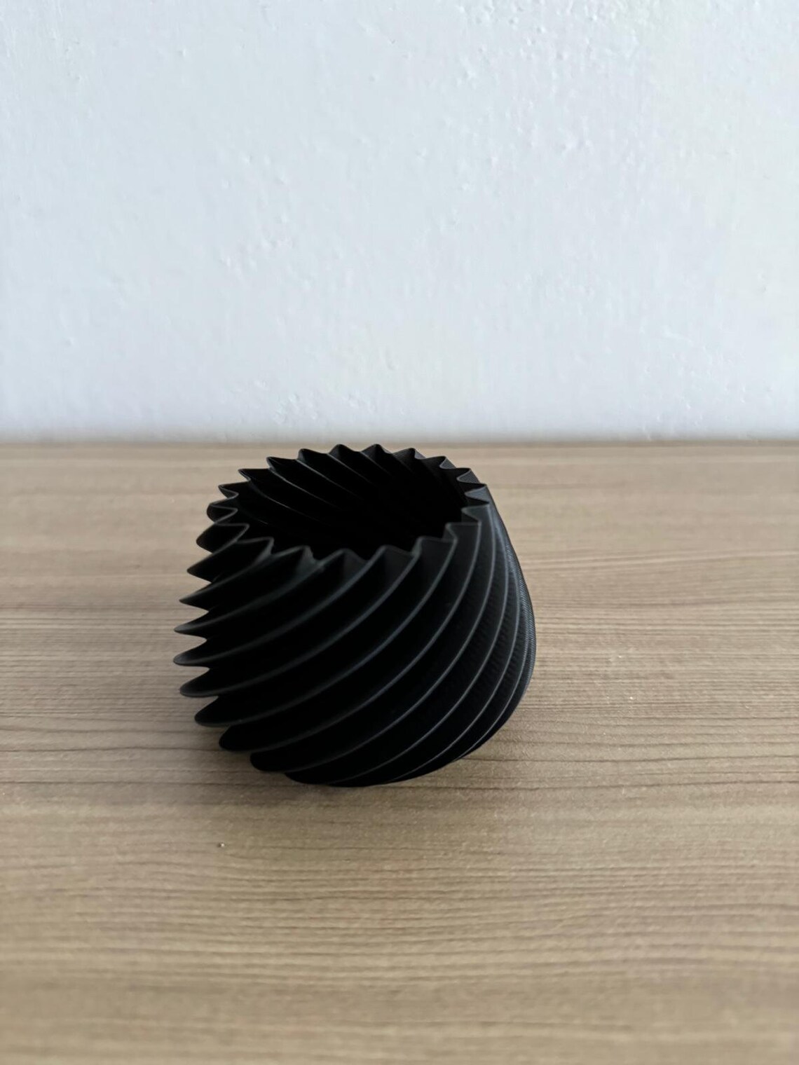 Twisting Wave 3D Printed PLA Vase - Etsy